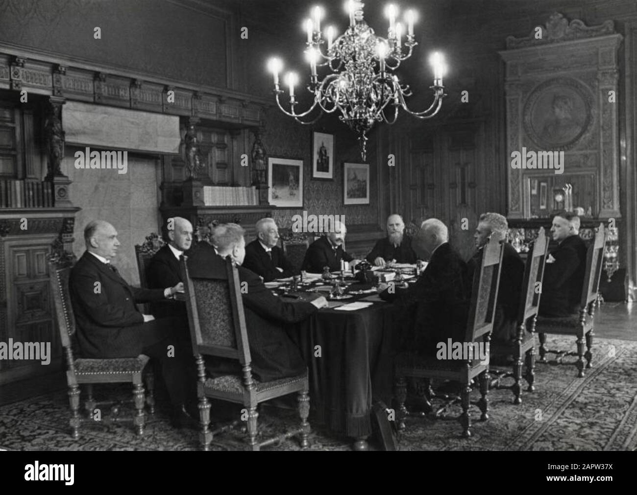Politics. Meeting of second cabinet (ministry) Colijn (1933 - 1935 ...