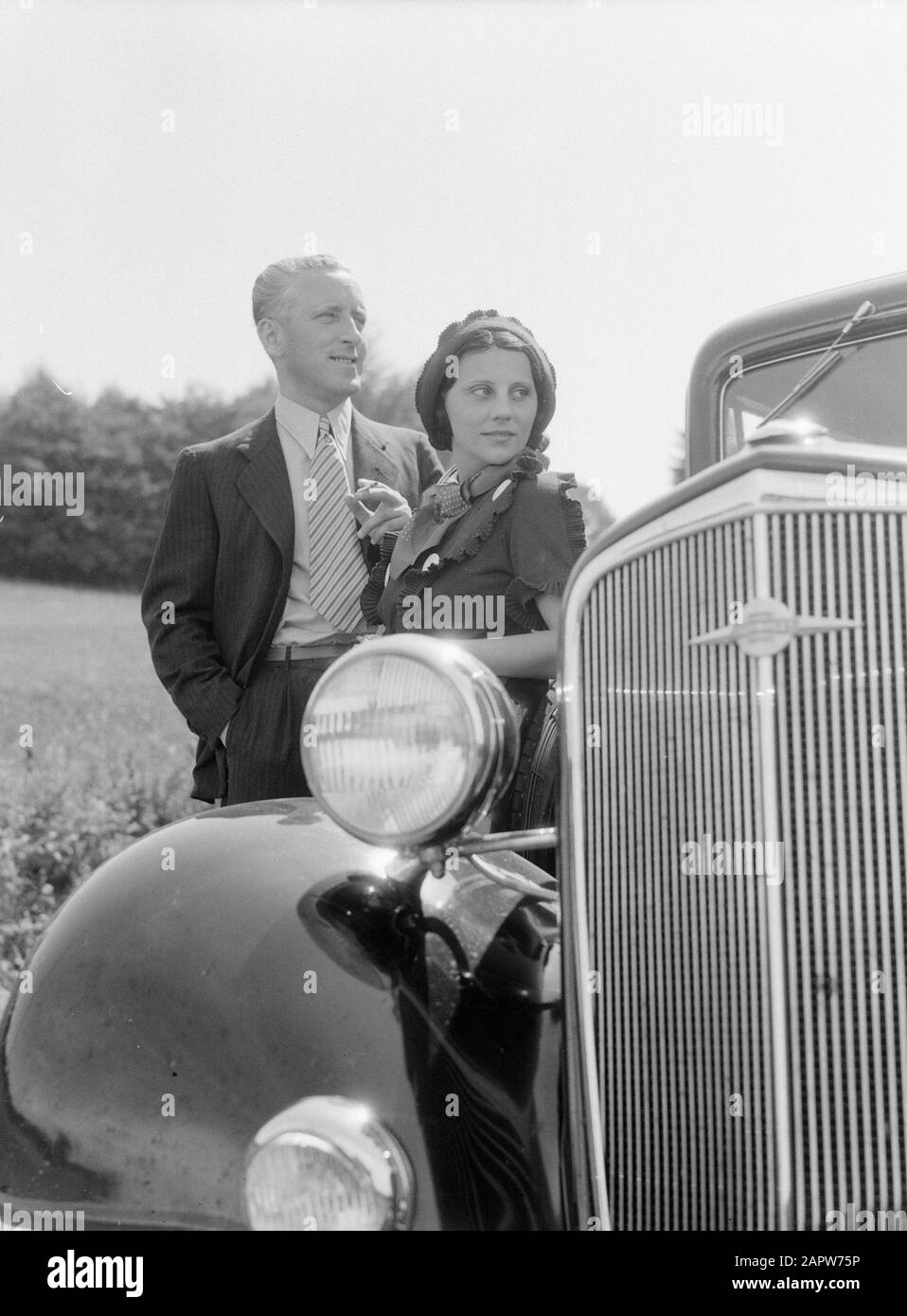 Harry Laponder KLM KLM representative Harry Laponder with his sister-in ...