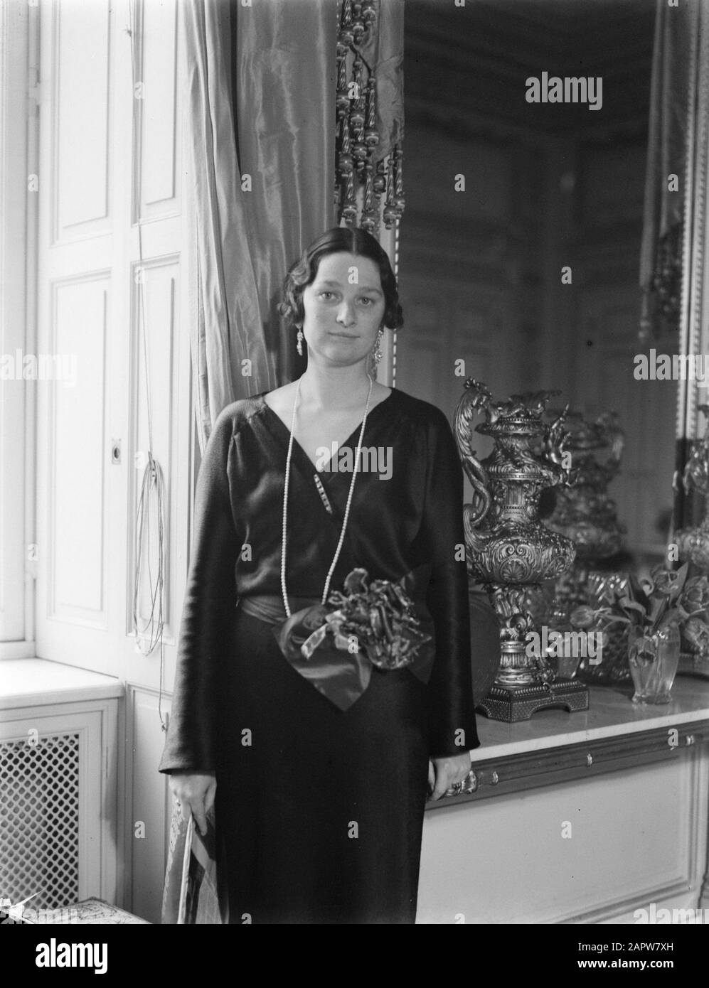 Queen astrid hi-res stock photography and images - Alamy