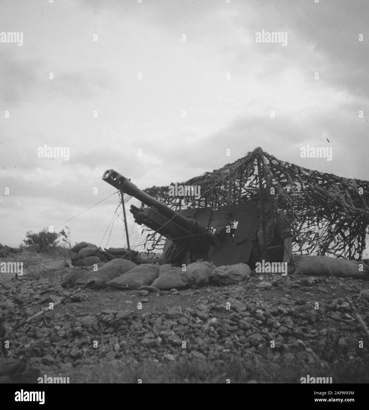 Royal Dutch Brigade Princess Irene. Normandy [artillery] Date: August ...