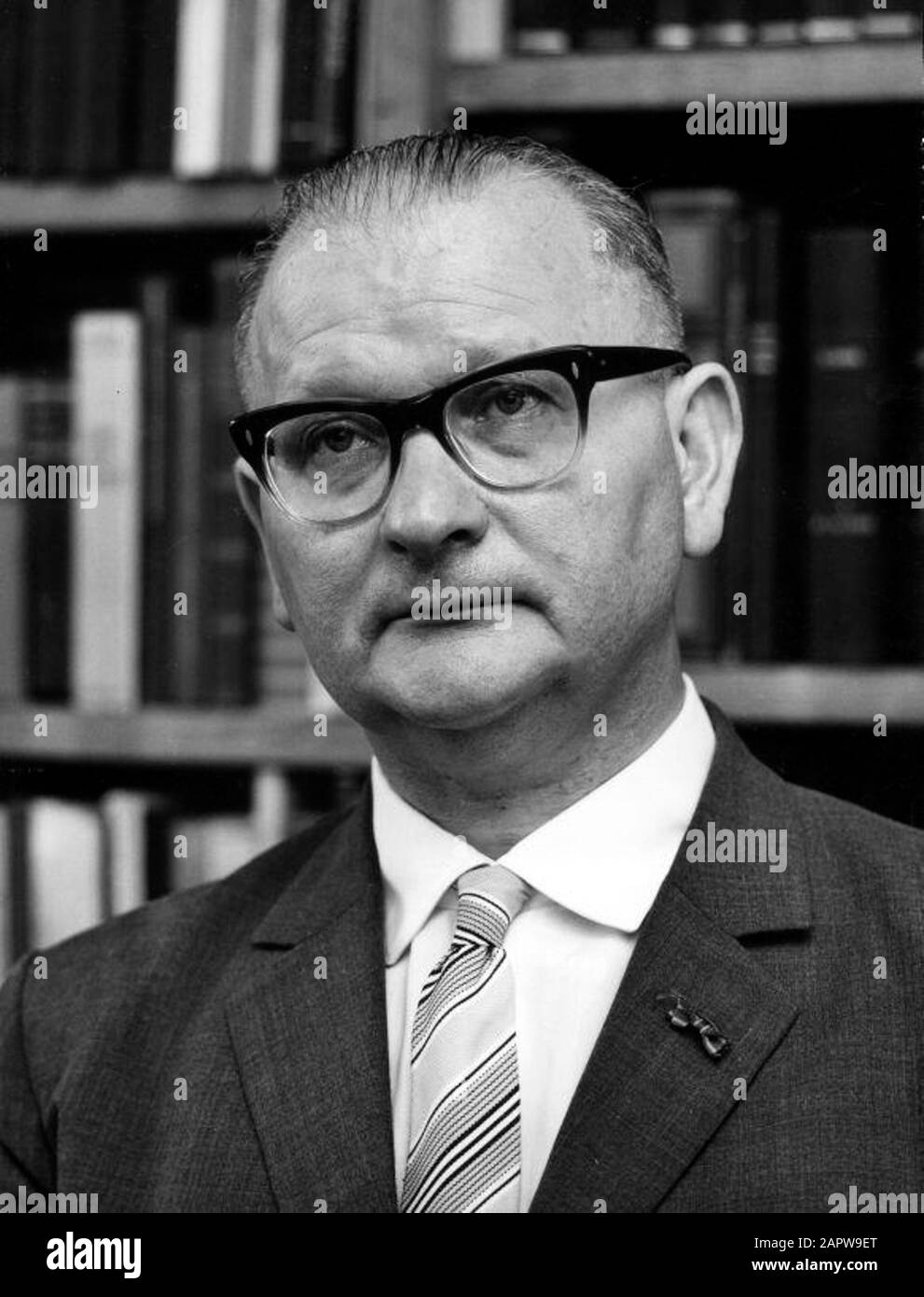 Group l at house Black and White Stock Photos & Images - Alamy