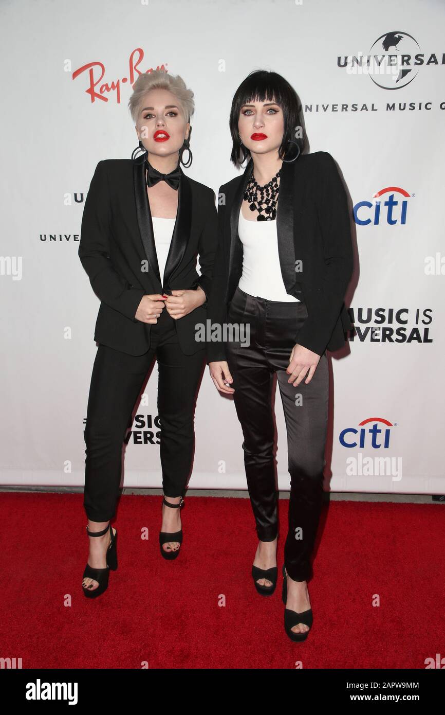 Los Angeles.CA.USA. The Command Sisters (Sarah Command and Charlotte ...