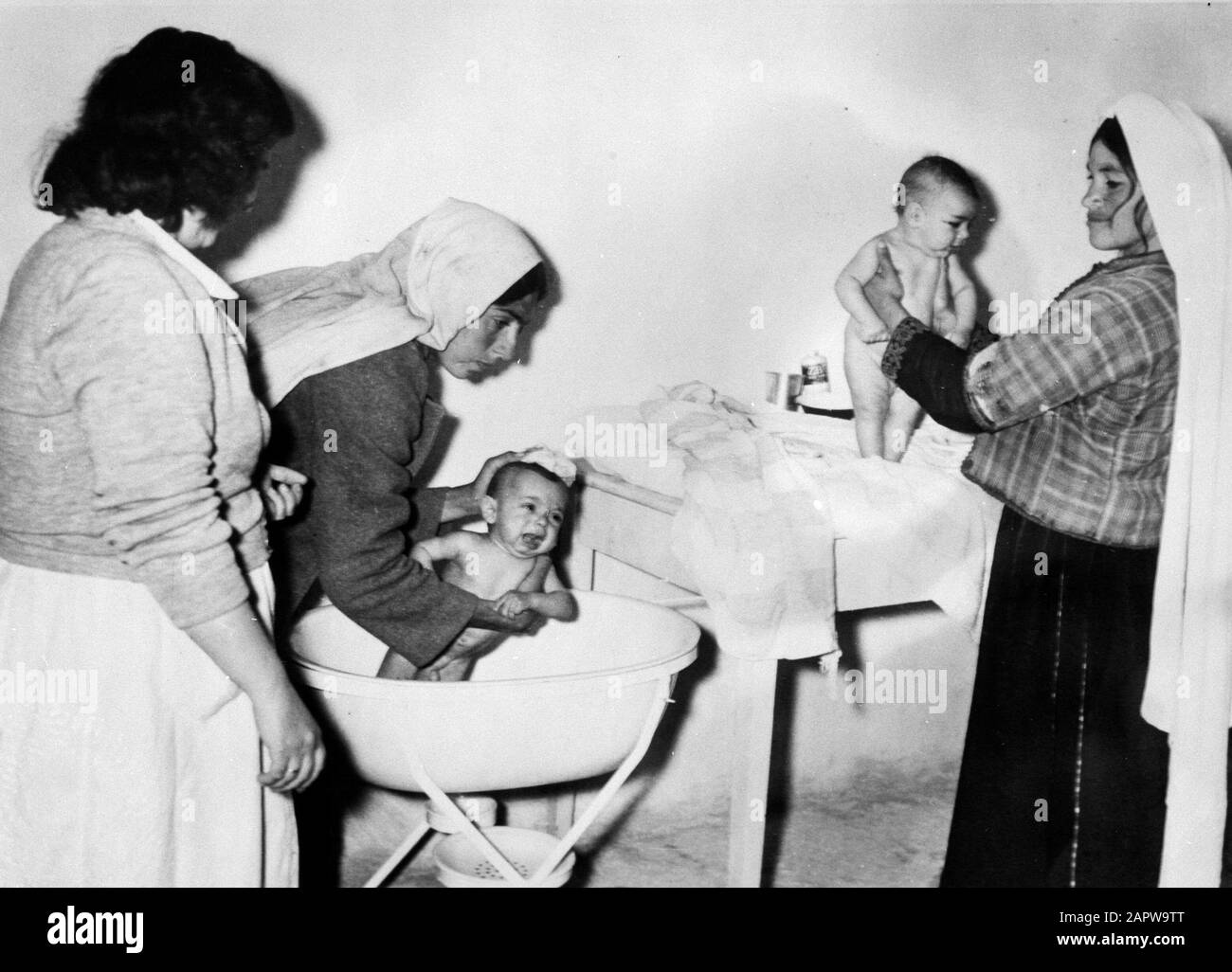 Gaza strip camp Black and White Stock Photos & Images - Alamy