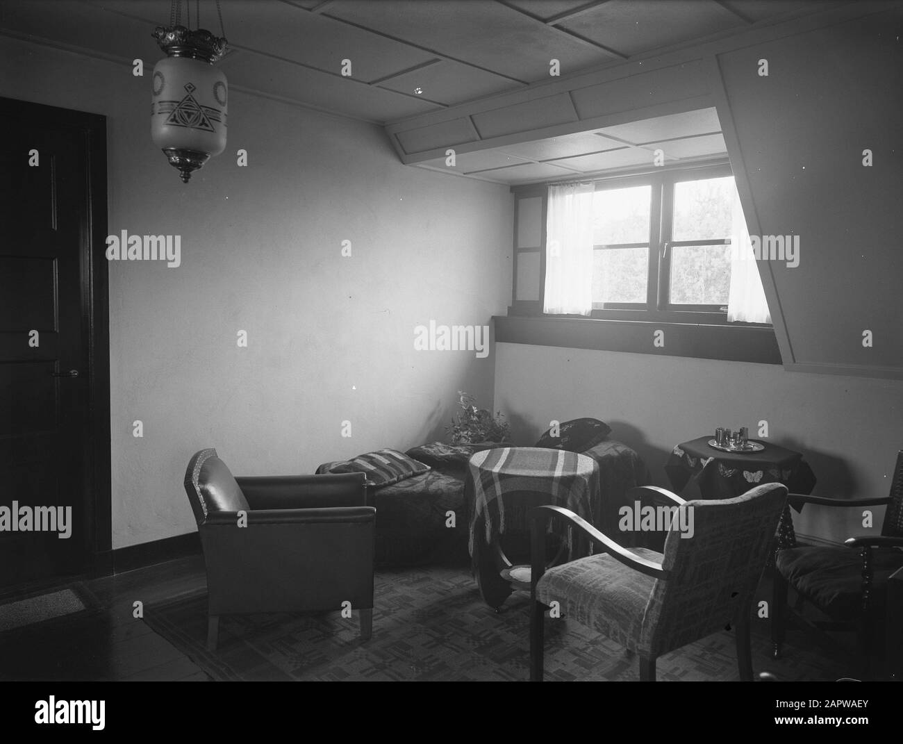 buildings and monuments knhm, interiors, teahouses Date: undated ...