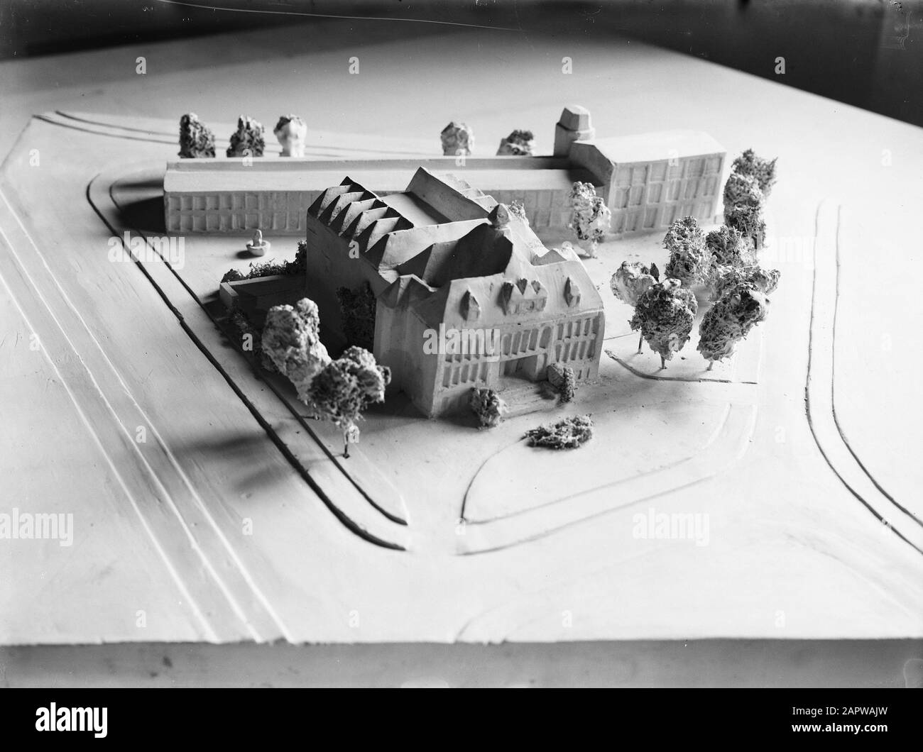 buildings and monuments knhm, models, main buildings, outbuildings Date ...