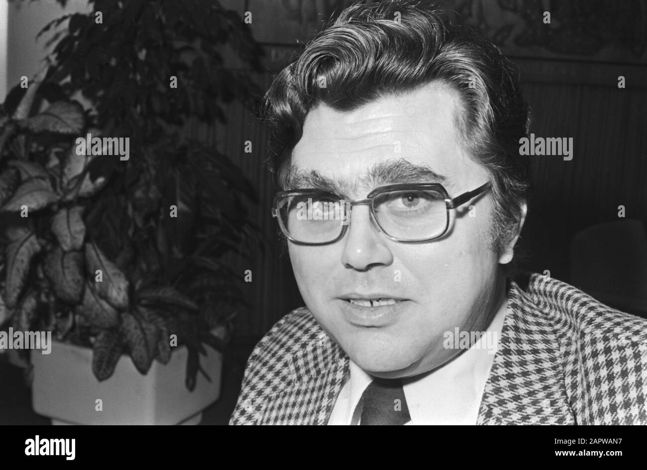 Action leader w hi-res stock photography and images - Alamy