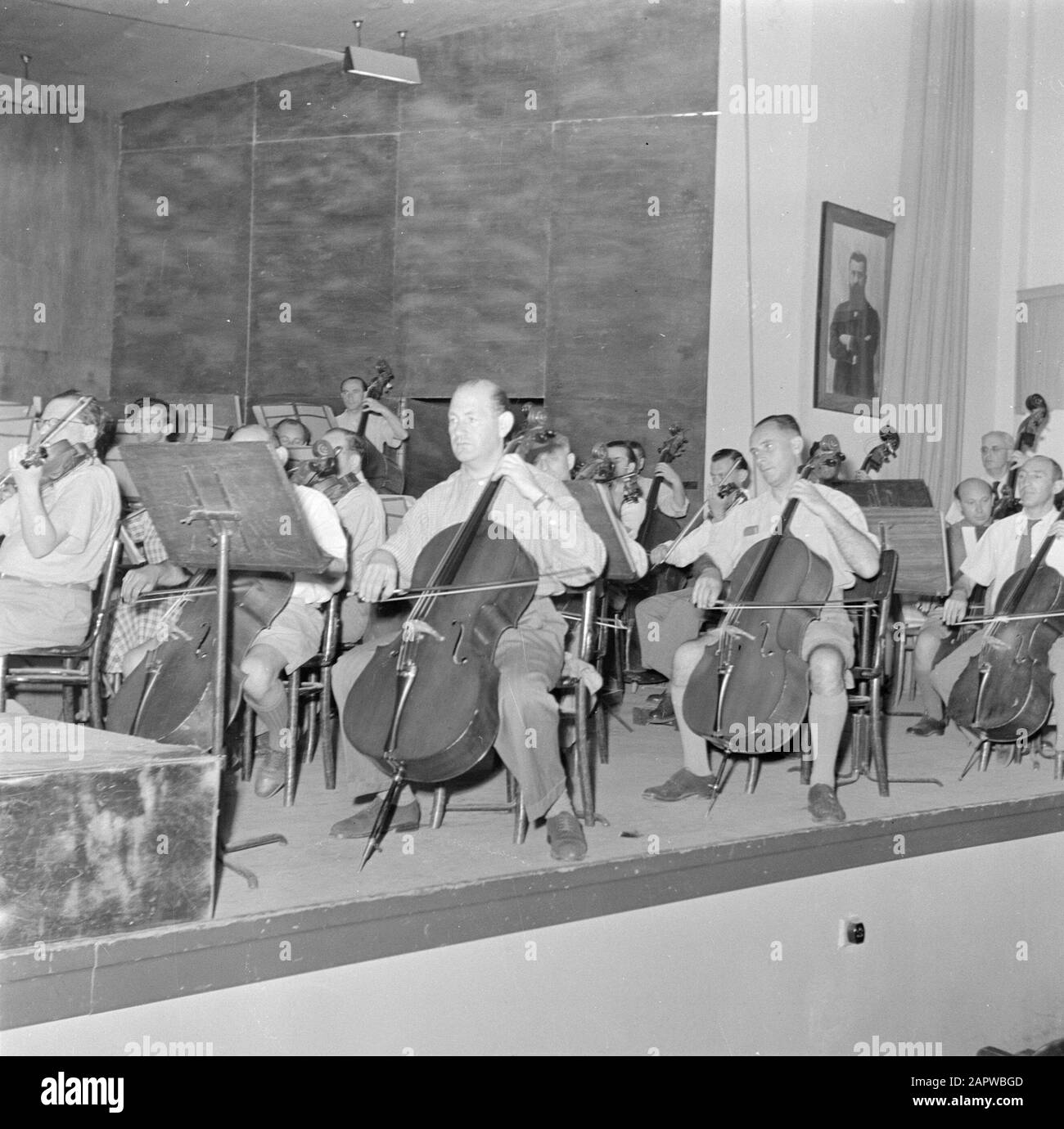 Israel 1948-1949: rehearsal Israeli Philharmonic Orchestra Members of ...