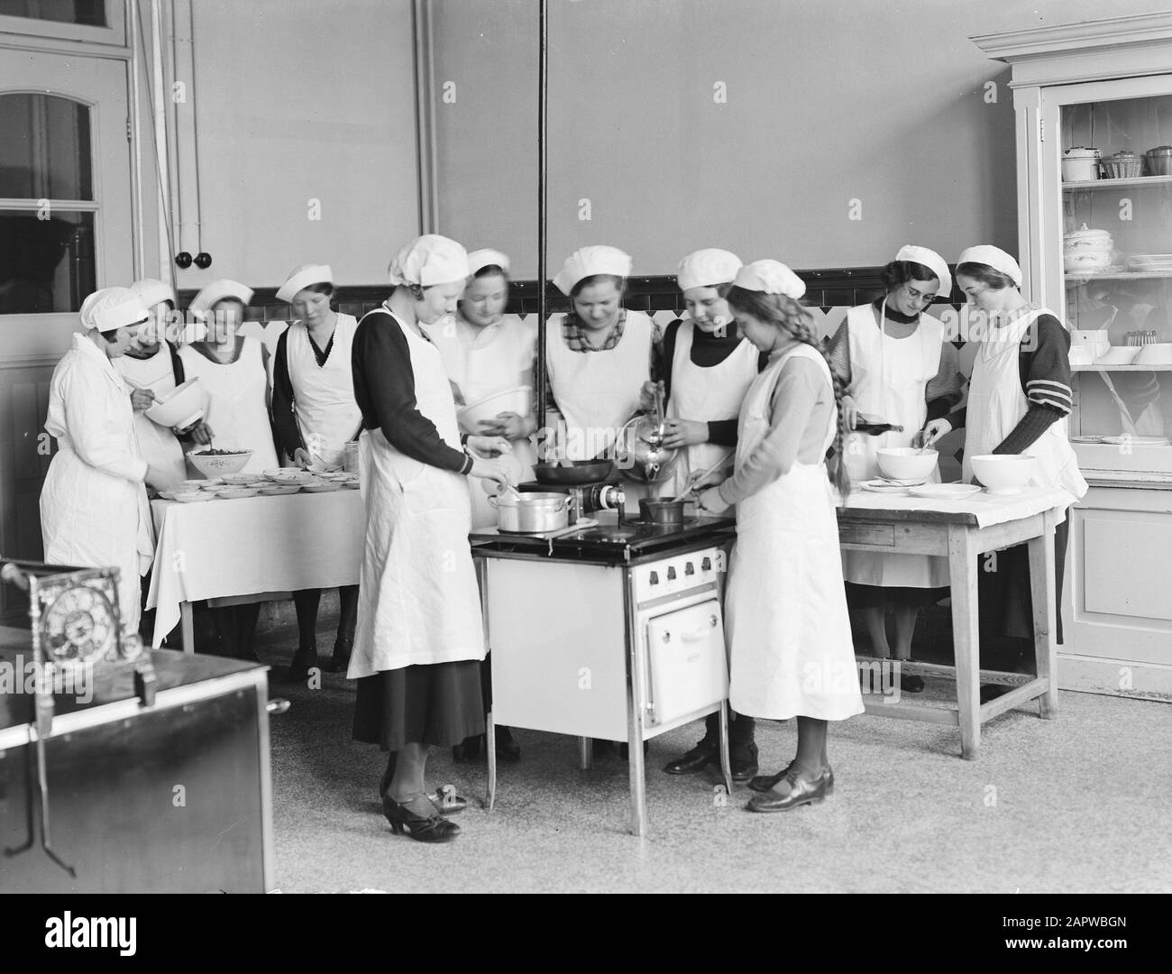 Fish training Black and White Stock Photos & Images - Alamy