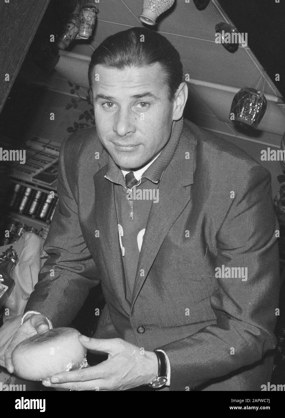 Yashin hi-res stock photography and images - Alamy