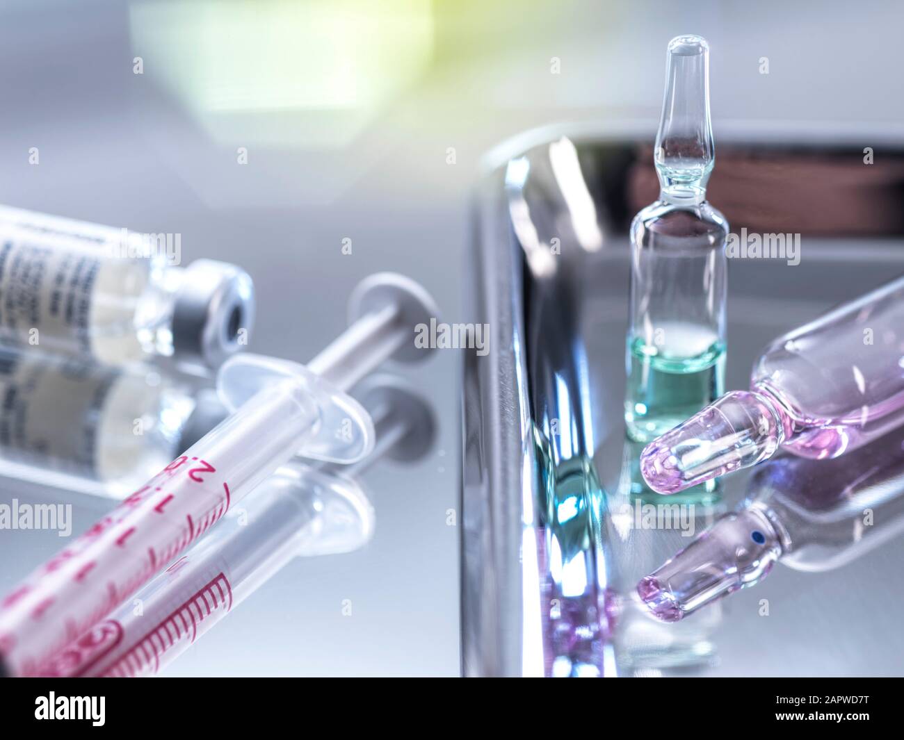 Human pharmaceutical hi-res stock photography and images - Alamy