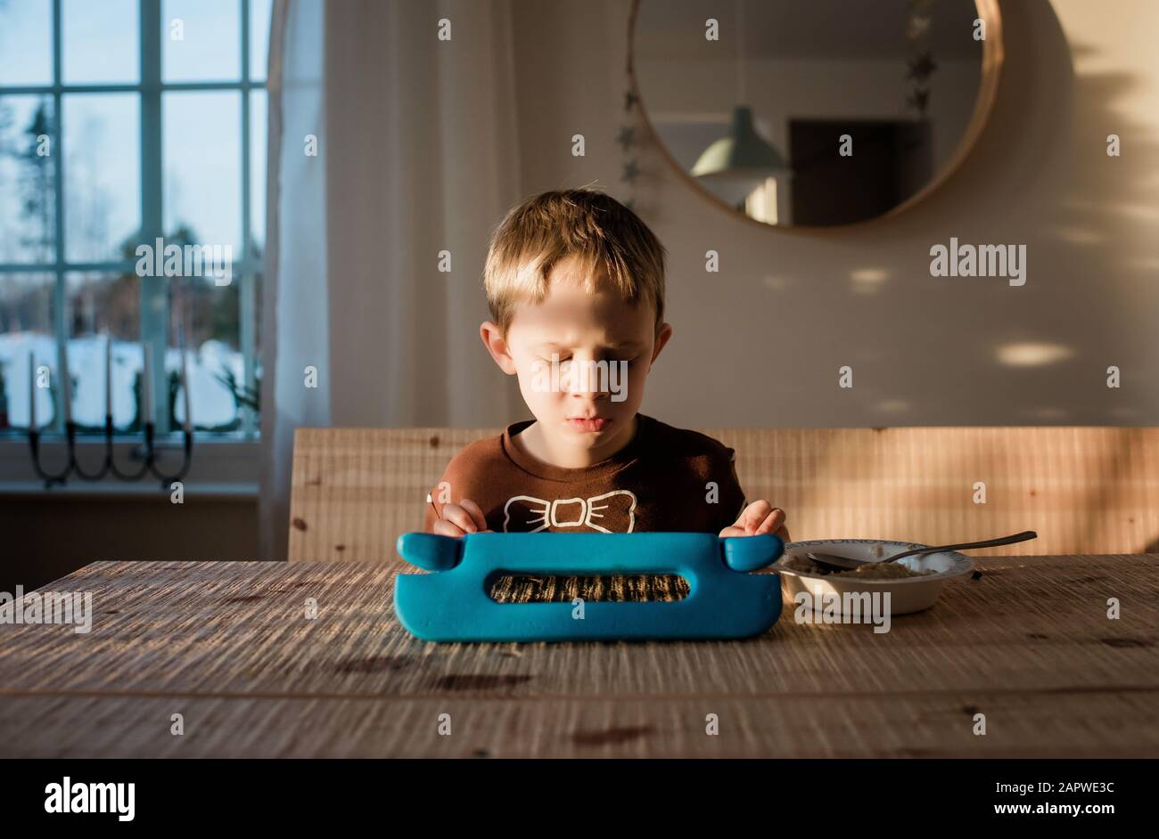 Kid With Ipad High Resolution Stock Photography and Images - Alamy