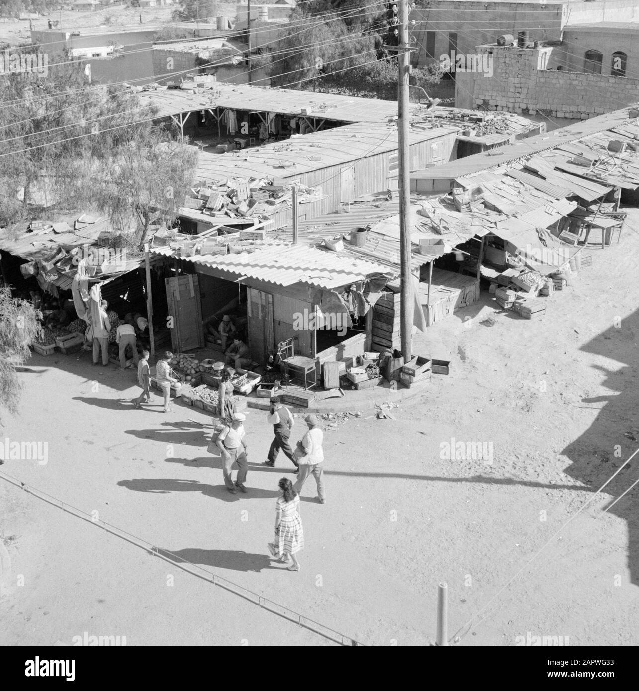 Electricity market Black and White Stock Photos & Images - Alamy