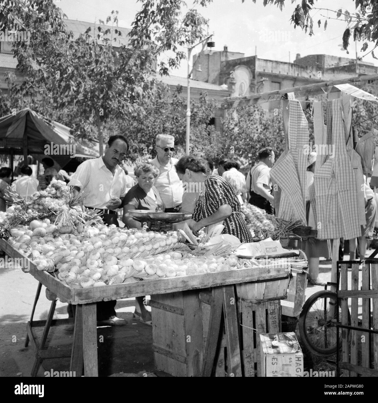 Street market stand Black and White Stock Photos & Images - Alamy