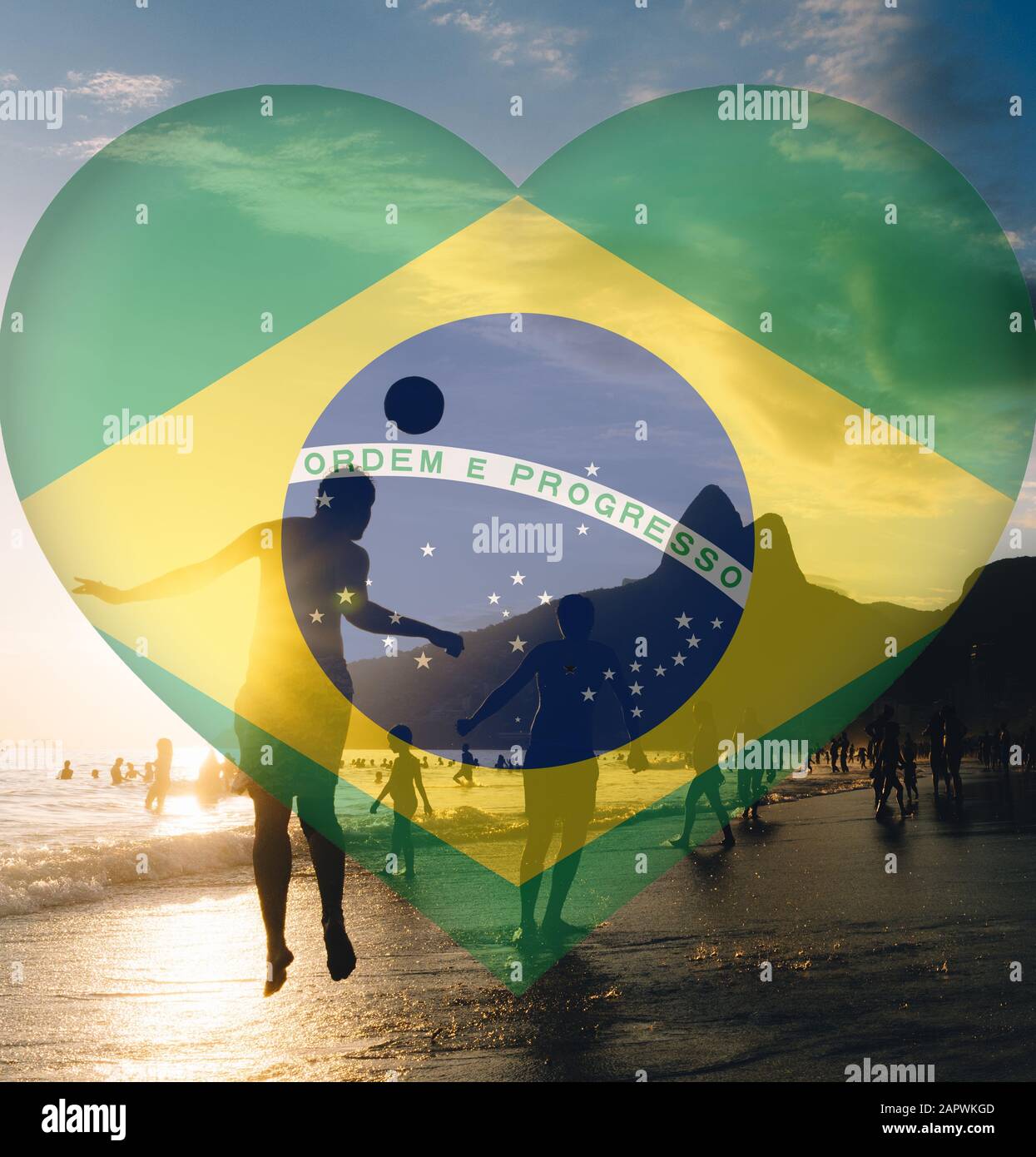 Brazilian beach football player hi-res stock photography and images - Alamy