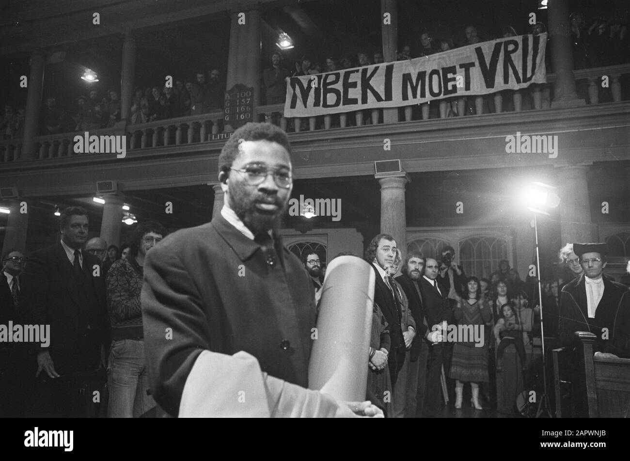 Freedom fighter govan mbeki imprisoned hi-res stock photography and ...
