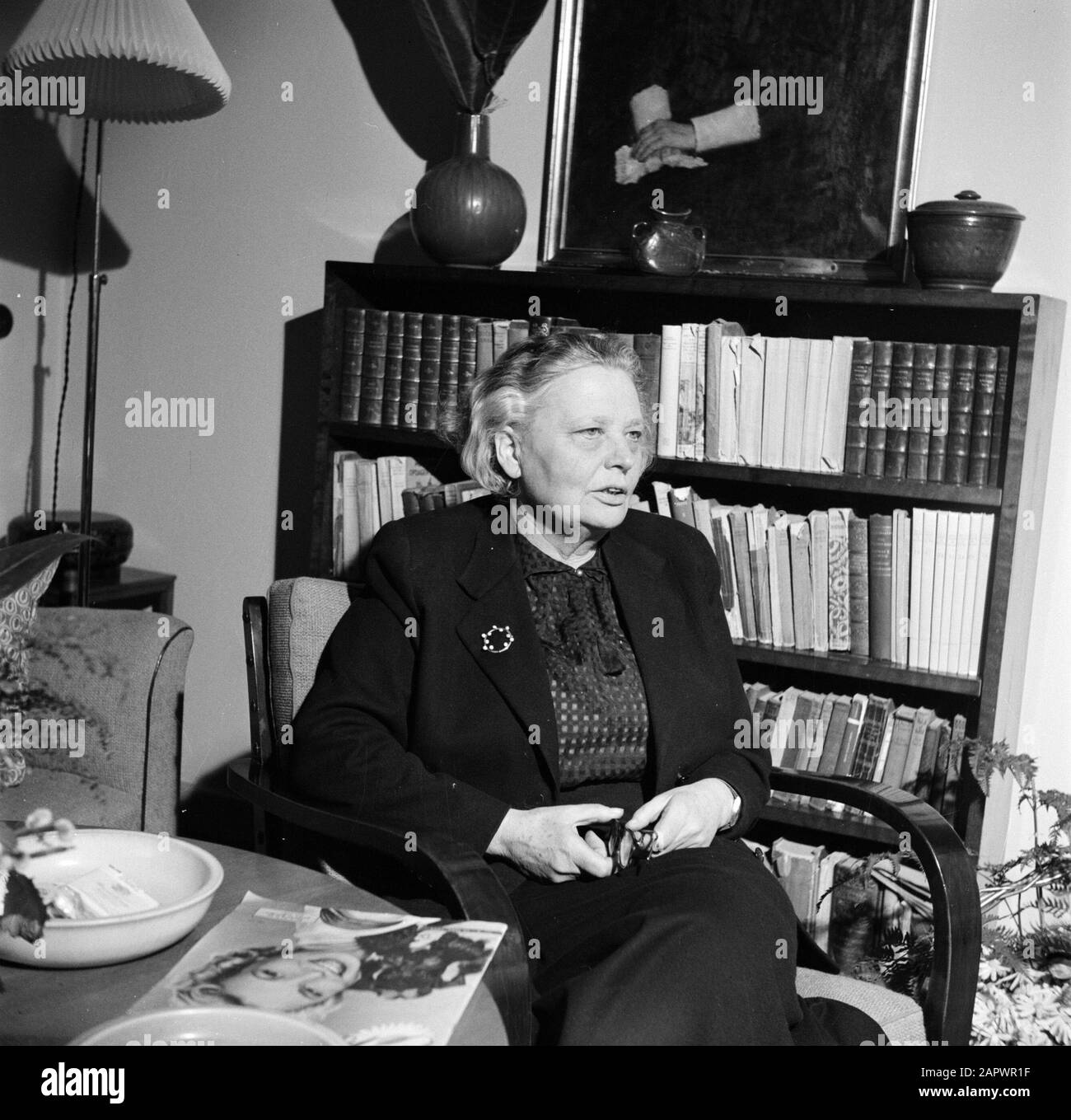 Pottery Saxbo Nathalie Krebs sitting at the table for a bookcase Date ...