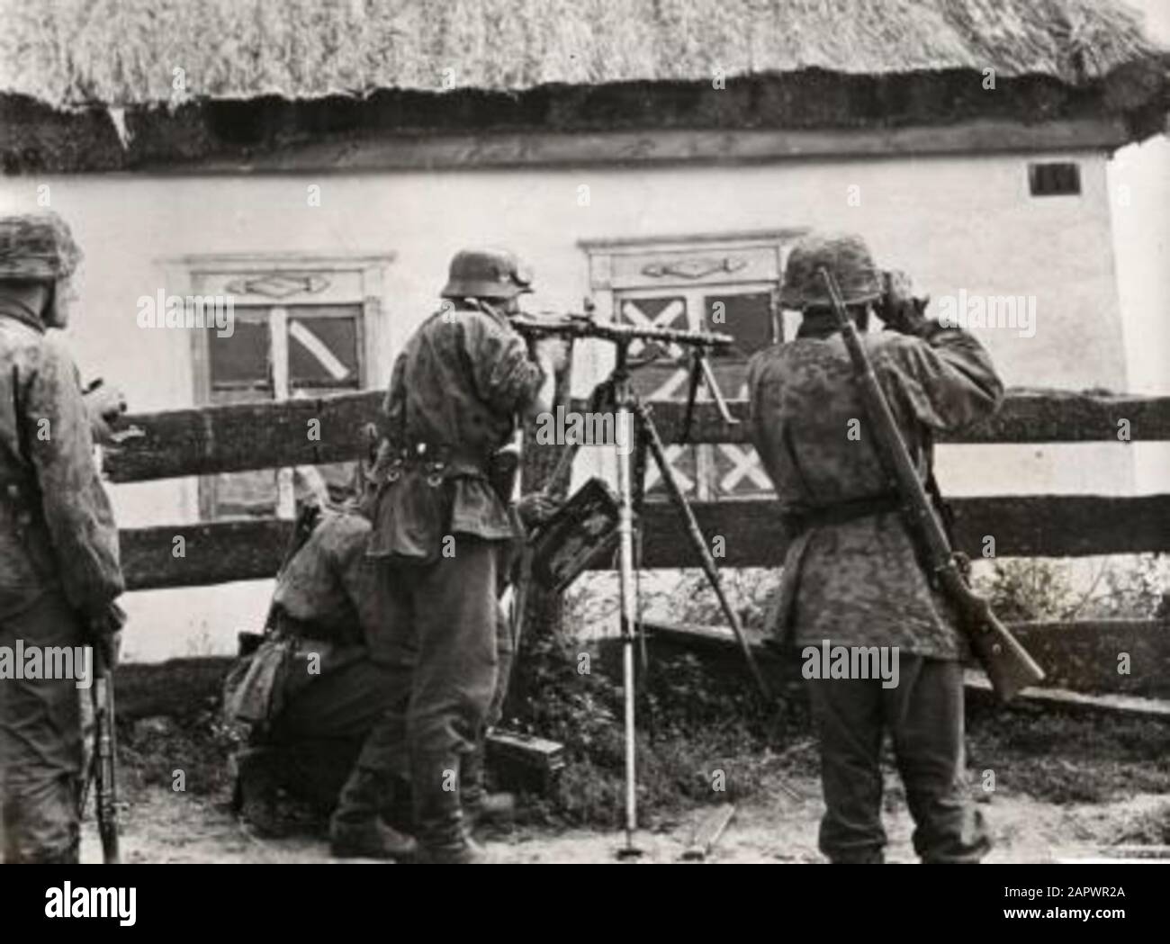 Spaarnestad Photo/SFA022803837 World War II, Eastern Front land war ...