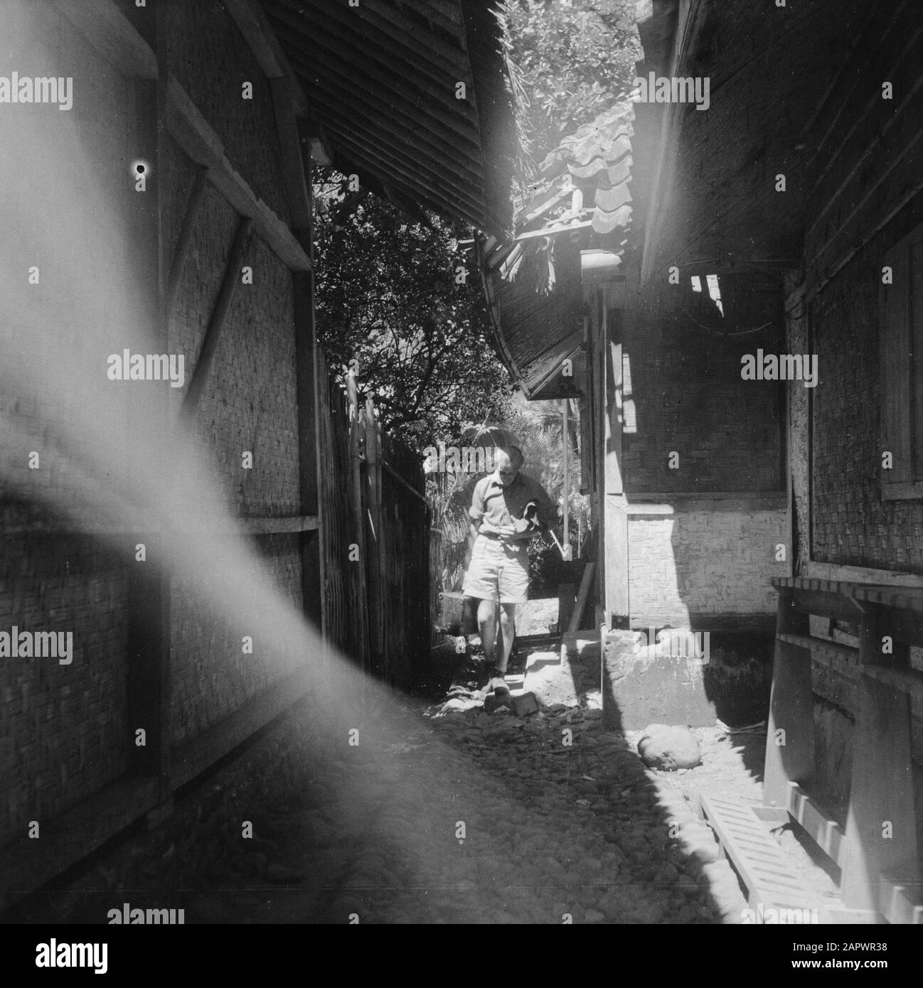 Alms: Gold mine in Bantam Date: May 3, 1949 Location: Indonesia, Dutch ...