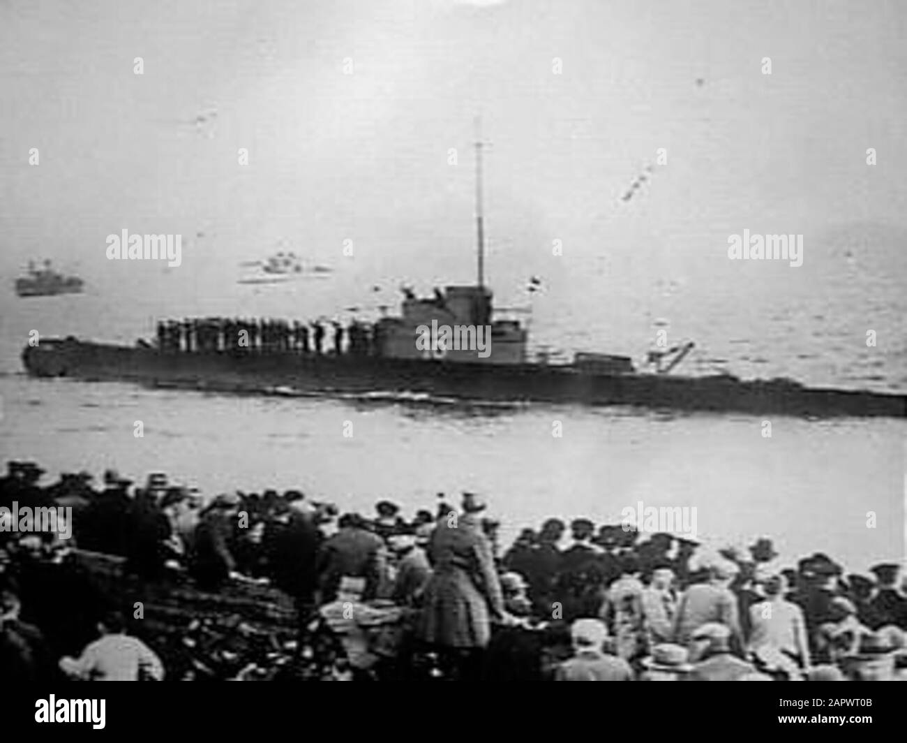 Dutch submarine K18 [photographed for the war in the Netherlands] Date ...