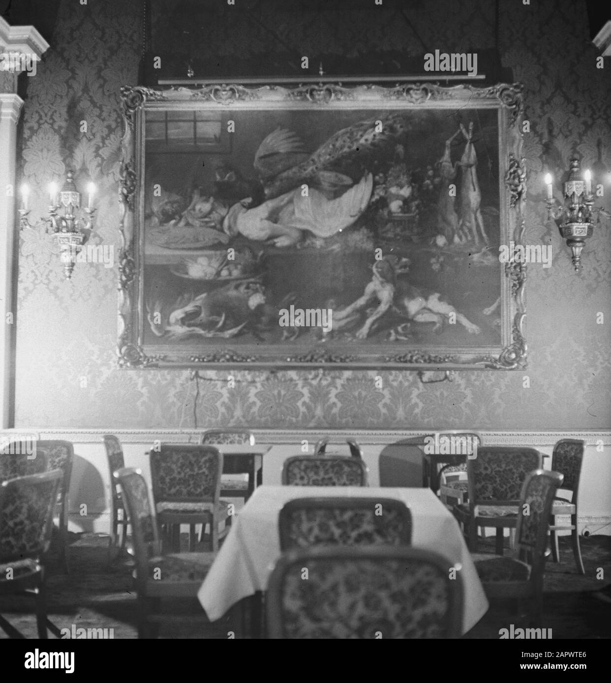 HIE [Holland in England]/Anefo London series Netherlands House London ...