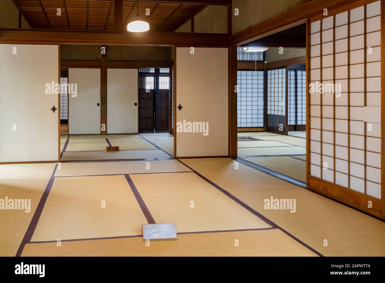 Samurai house interior hi-res stock photography and images - Alamy