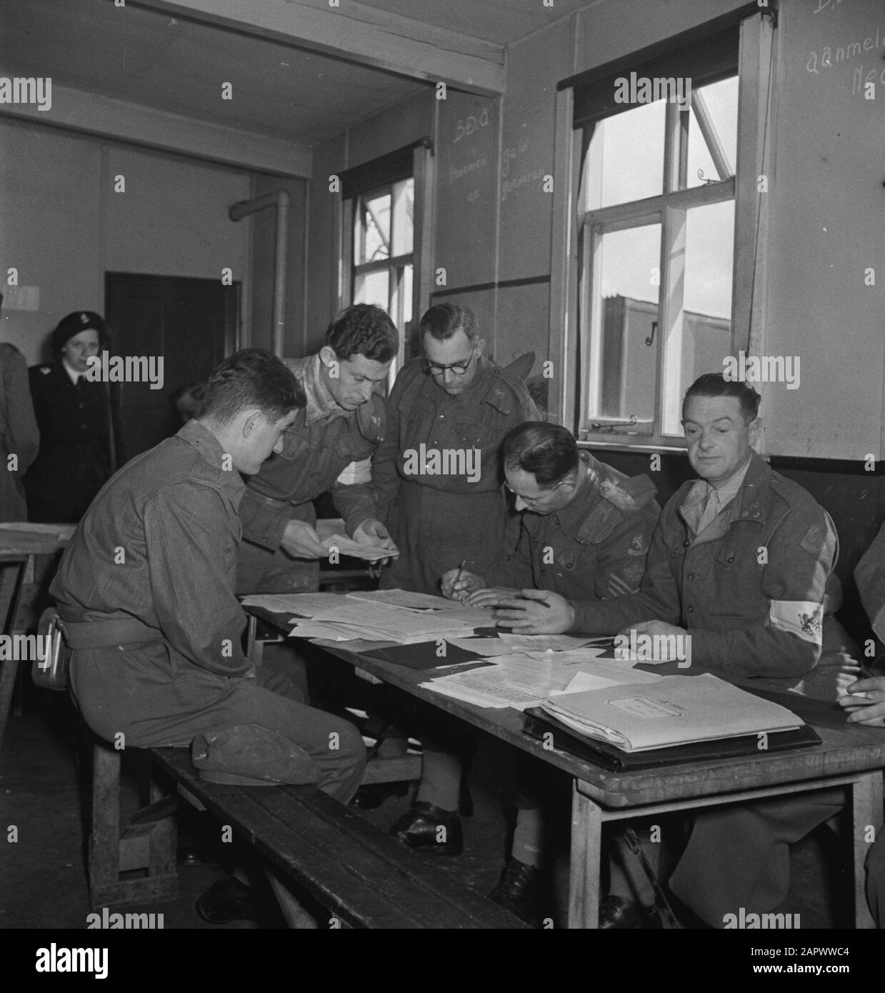 Intelligence corps hi-res stock photography and images - Alamy