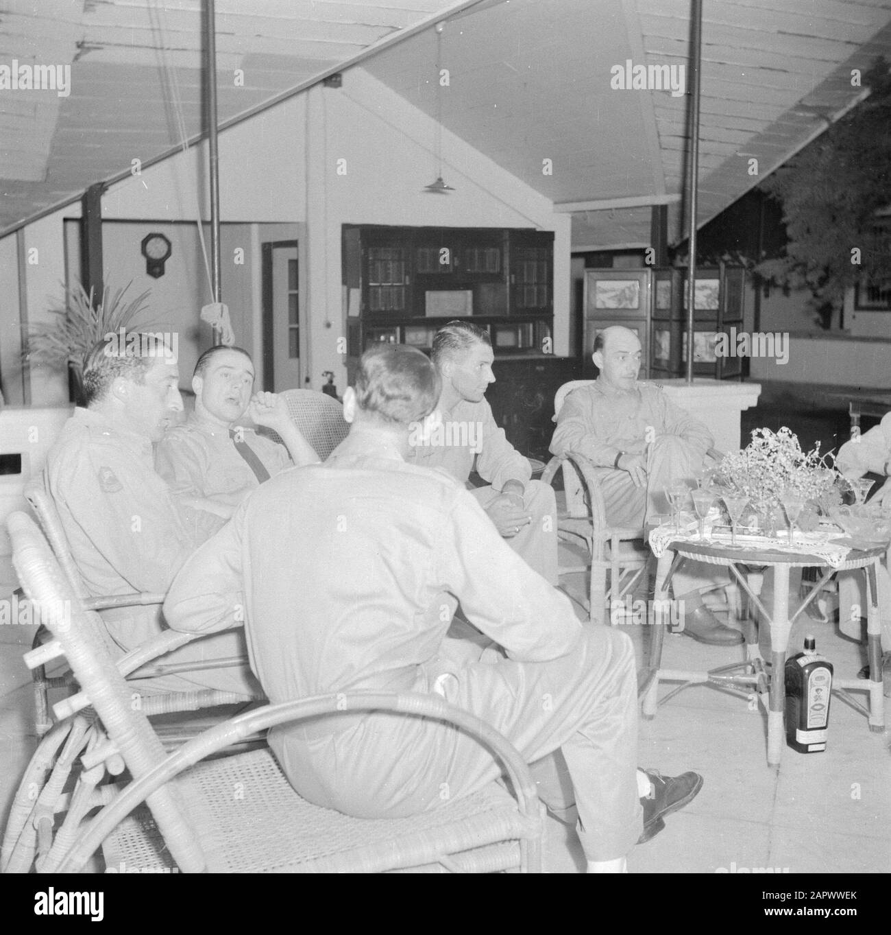 War volunteers in Malacca and Indonesia Officers in a salon Date: 1946 ...