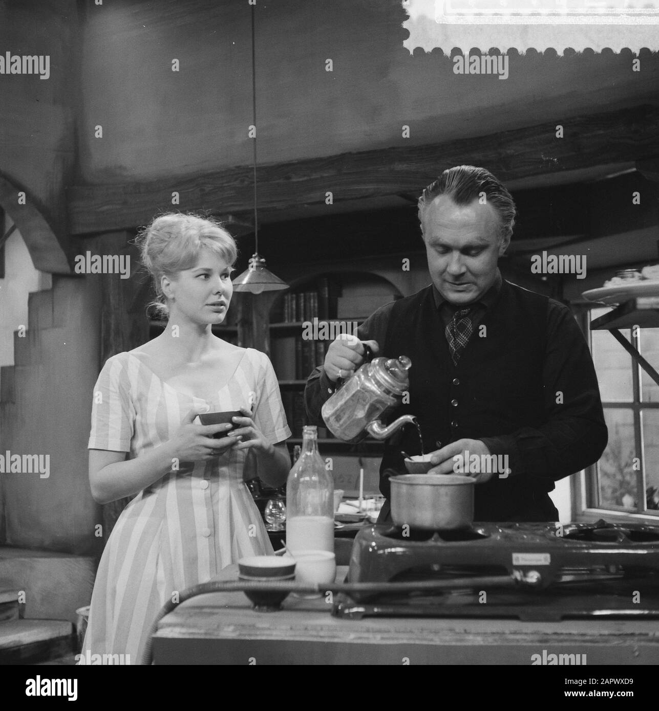 Television Game Dirty Hands, Femke Boersma (Jessica) Kees Brusse ...