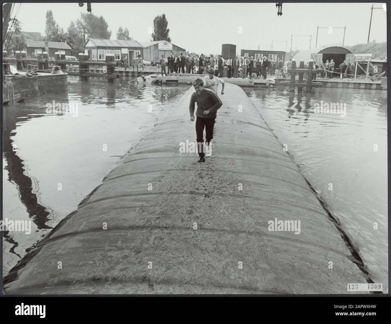 Inflatable dam weespertrekvaart hi-res stock photography and images - Alamy