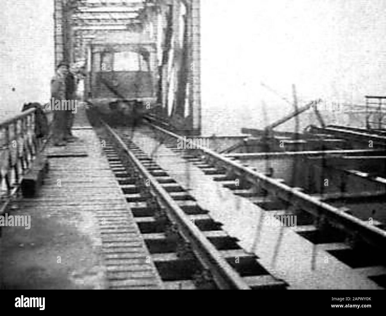 Opening railway bridge at Oosterbeek Annotation: [negative missing ...