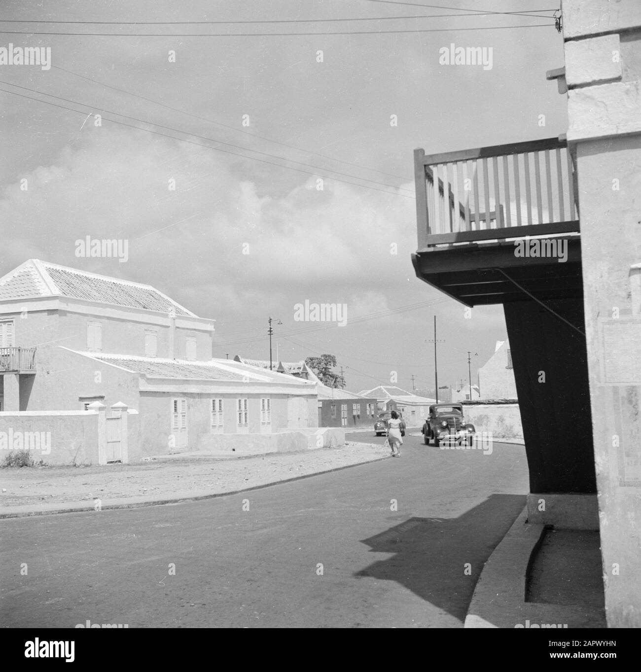 Journey to Suriname and the Netherlands Antilles Old Aruban houses in ...