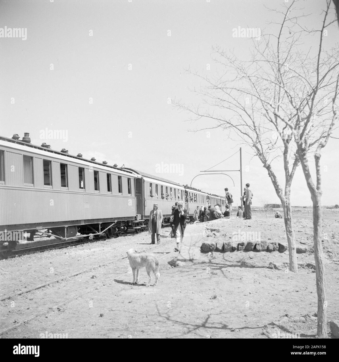 Middle East 1950-1955: Train journey from Amman to Damascus Passengers ...