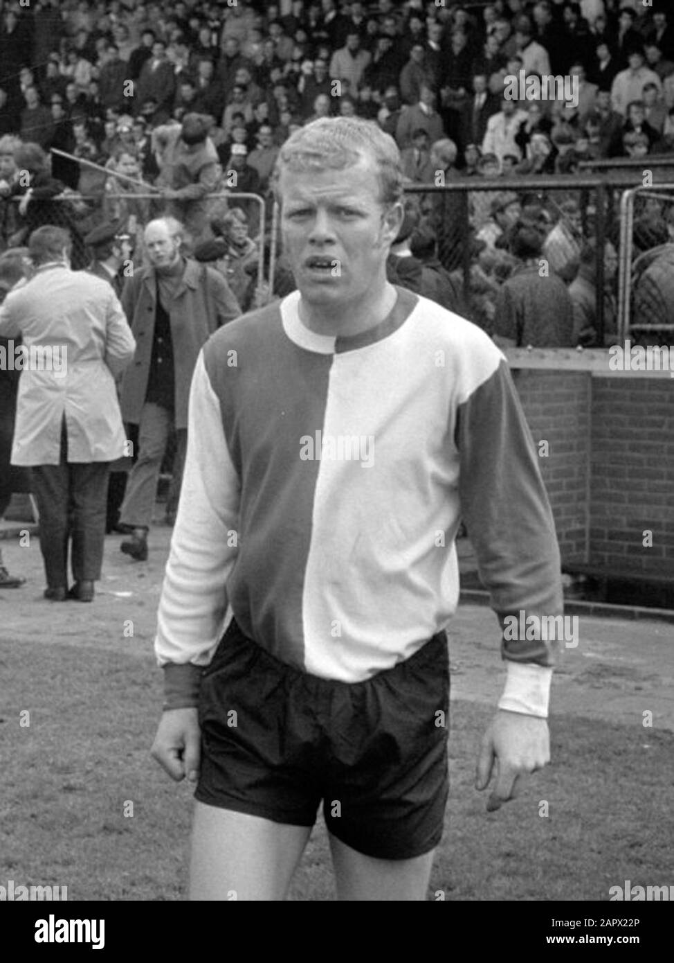 Feyenoord defender Piet Romijn Stock Photo - Alamy