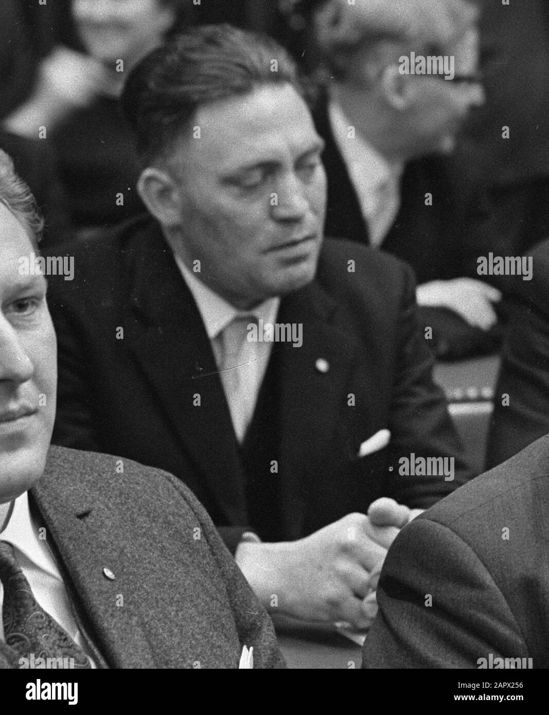 Second Chamber meeting for the first time, the fraction of the Peasant ...