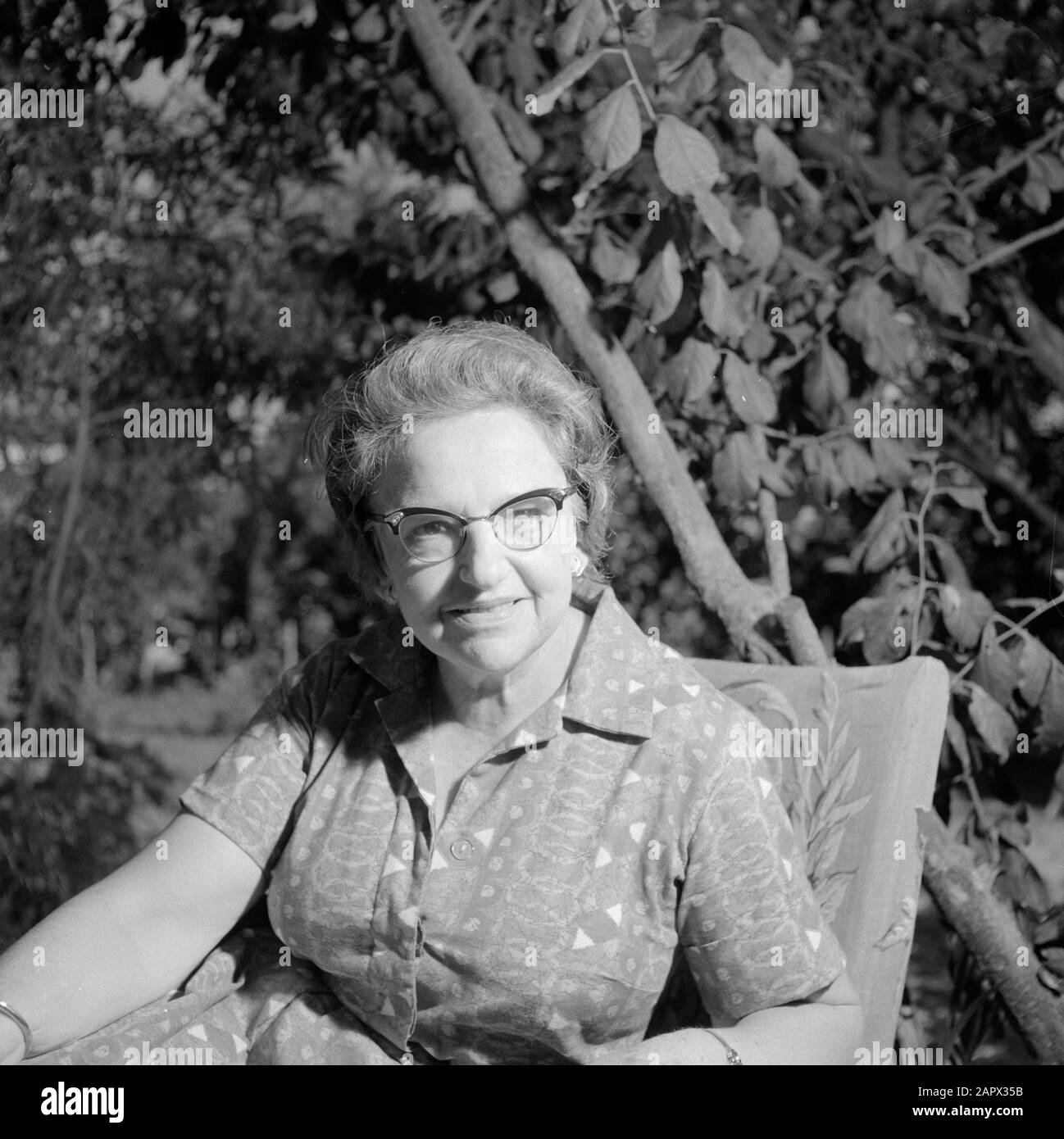 Family in Israel Portrait of a woman in Israel Date: undated Location ...