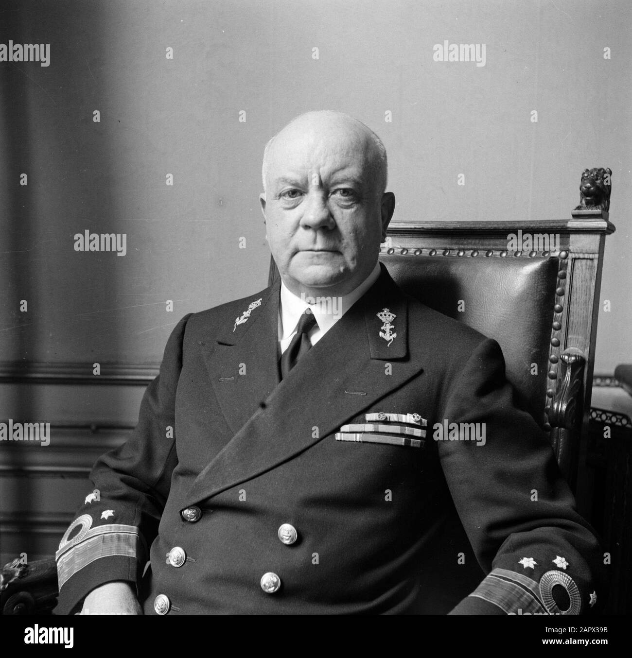 Portraits naval officers Portrait of Lieutenant Admiral Helfrich on the ...