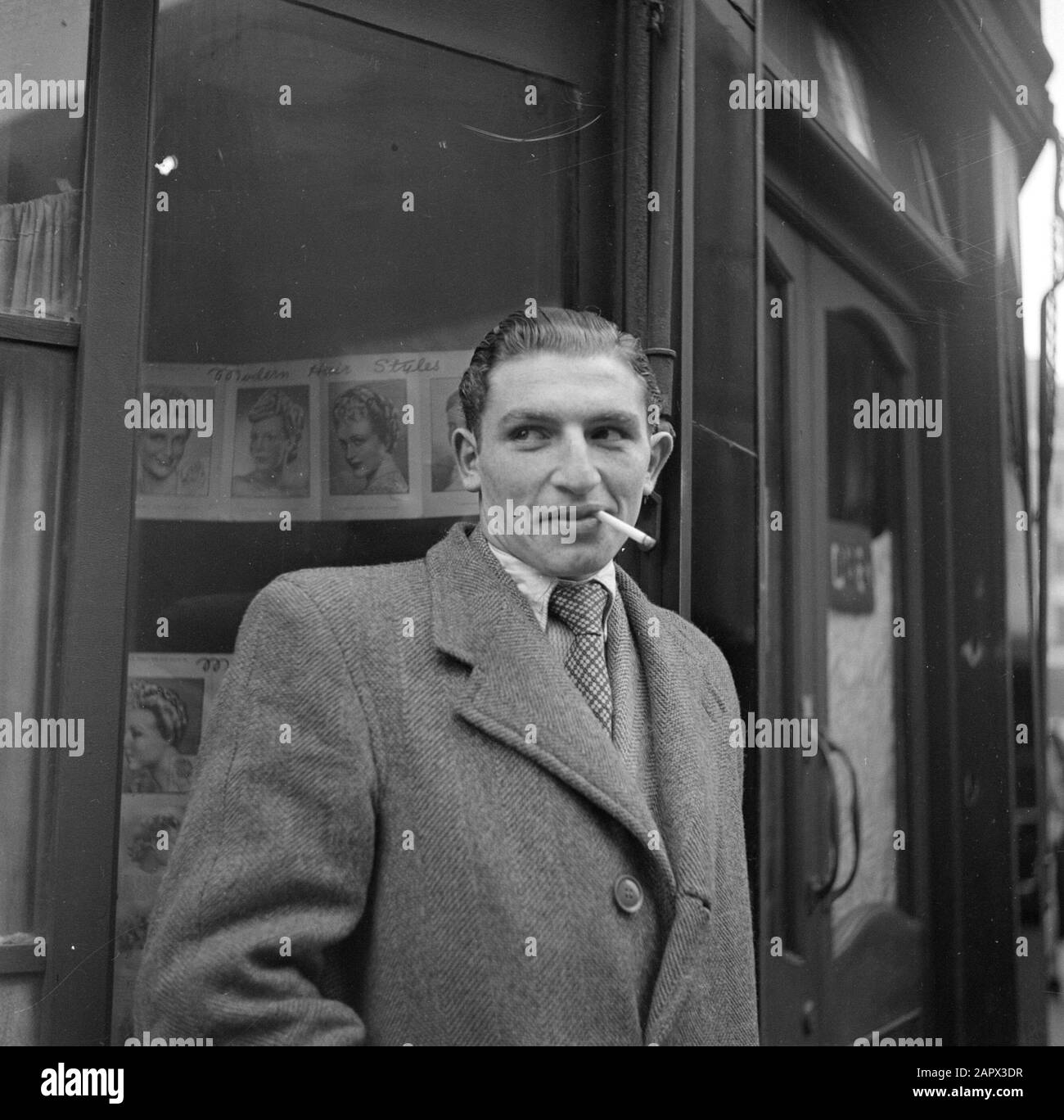 Spiv Black and White Stock Photos & Images - Alamy