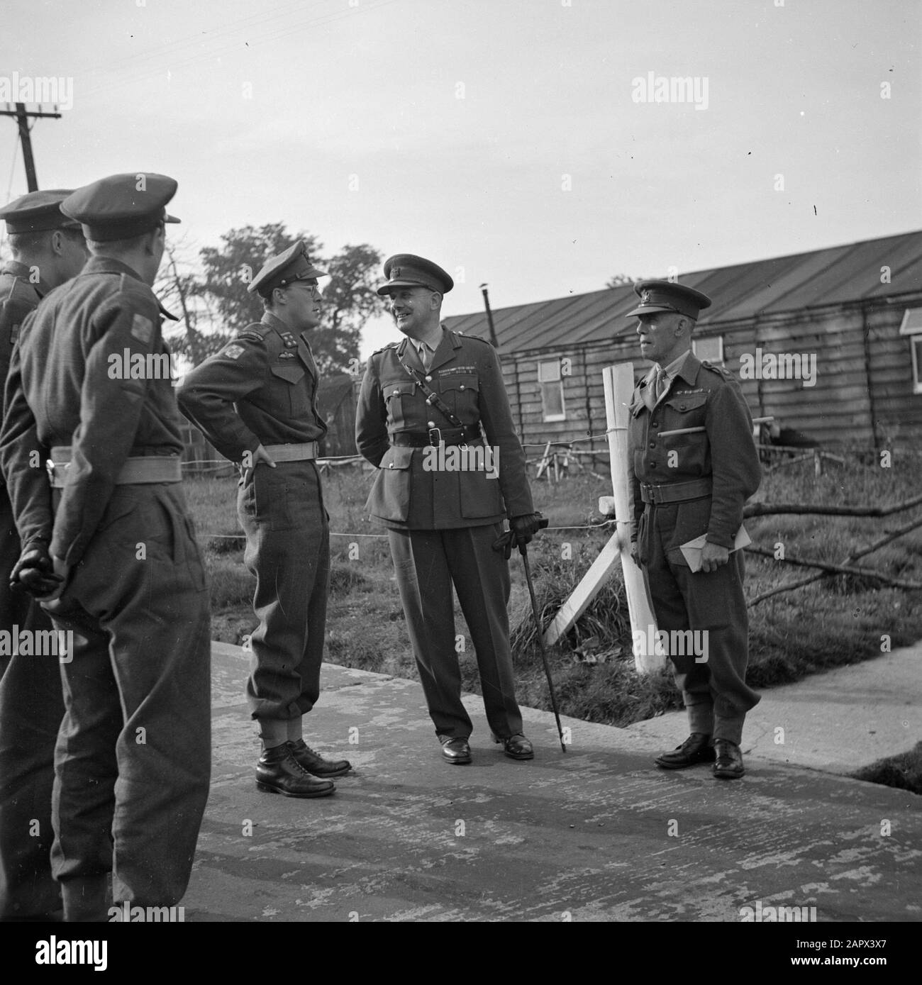 Prince Bernhard visits Dutch troops at their army base in Great Britain ...