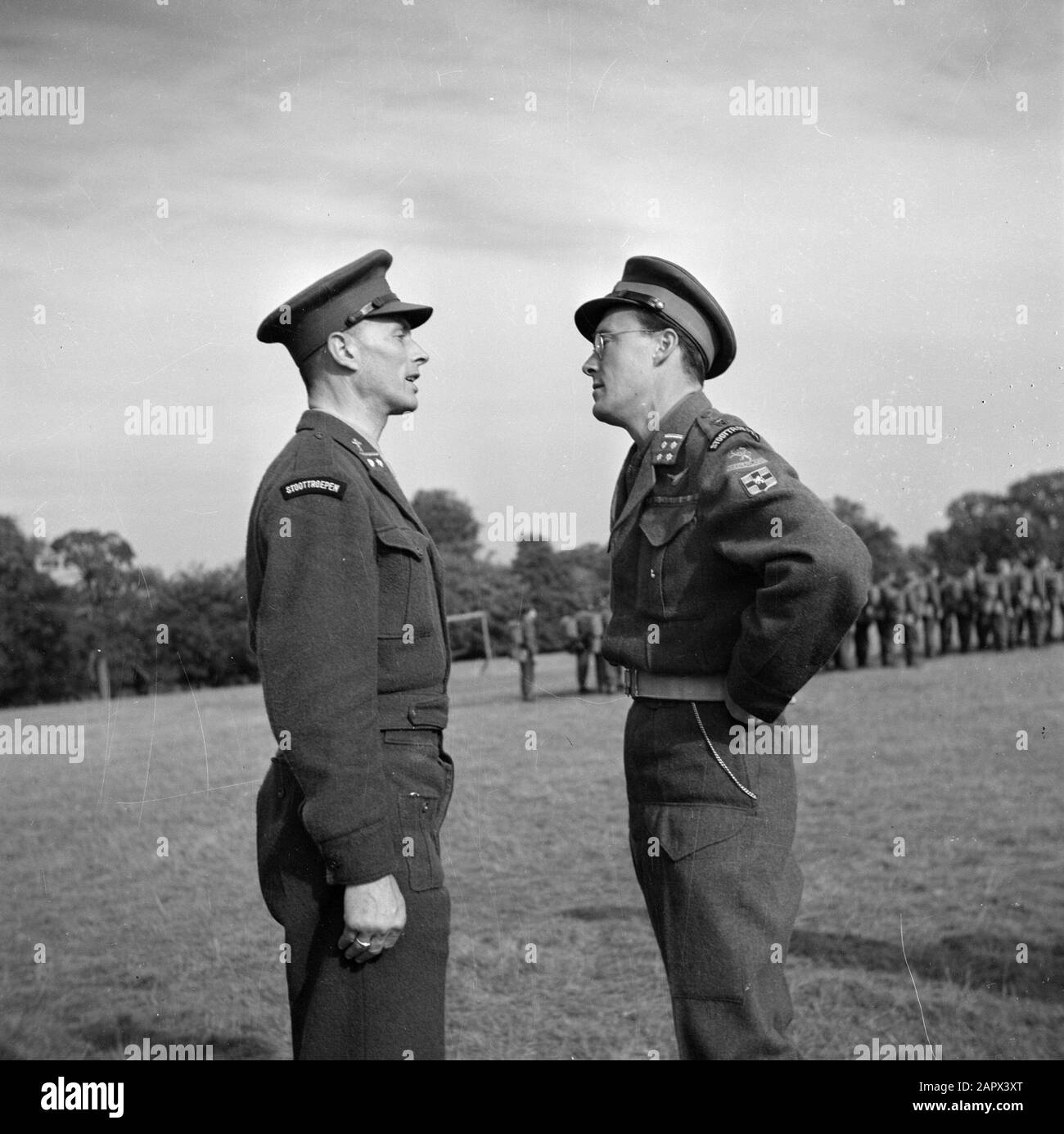 Prince Bernhard visits Dutch troops at their army base in Great Britain ...