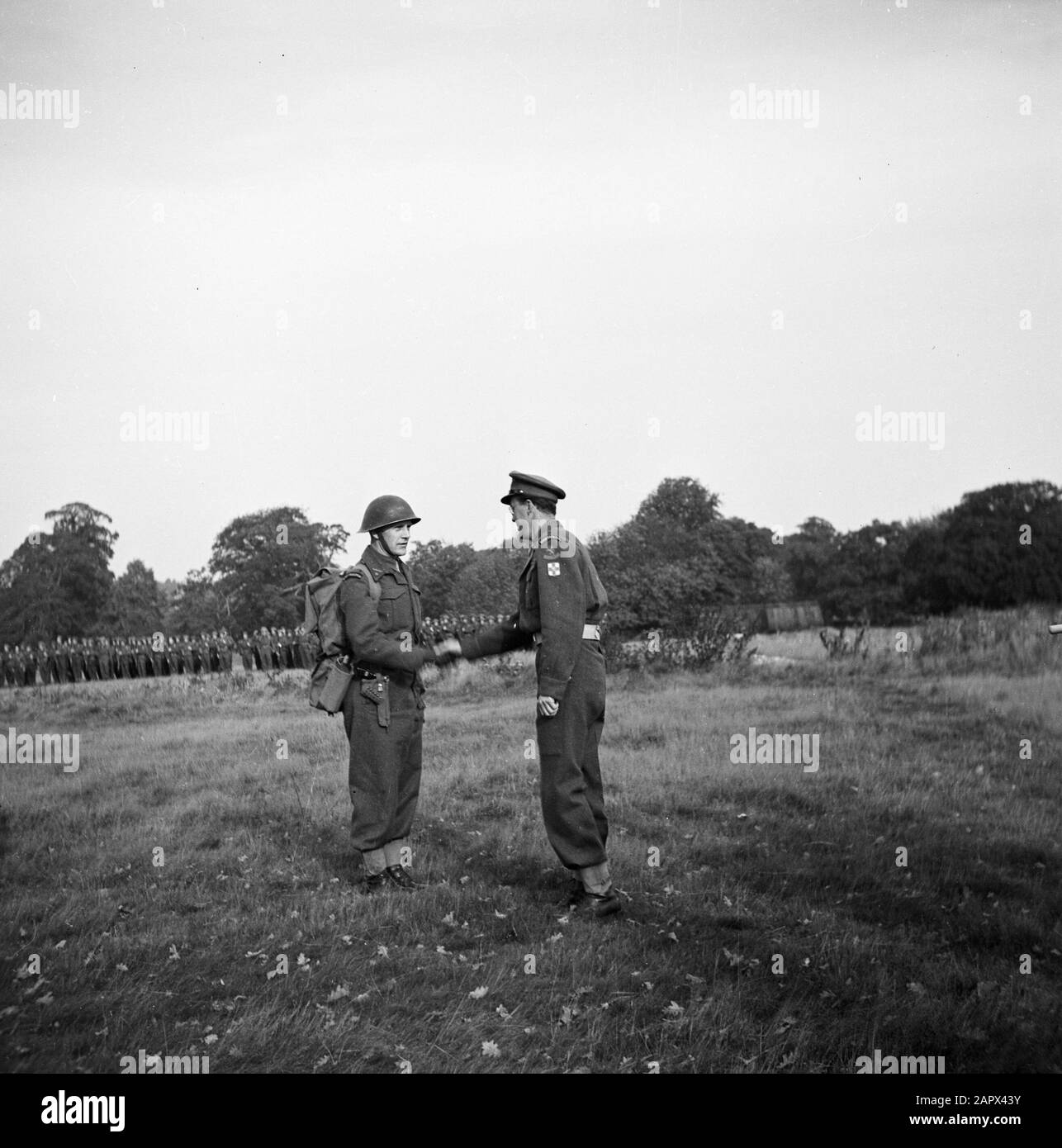 Prince Bernhard visits Dutch troops at their army base in Great Britain ...