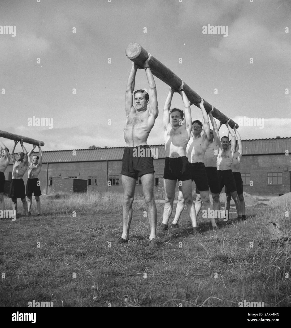 Fit princess hi-res stock photography and images - Alamy