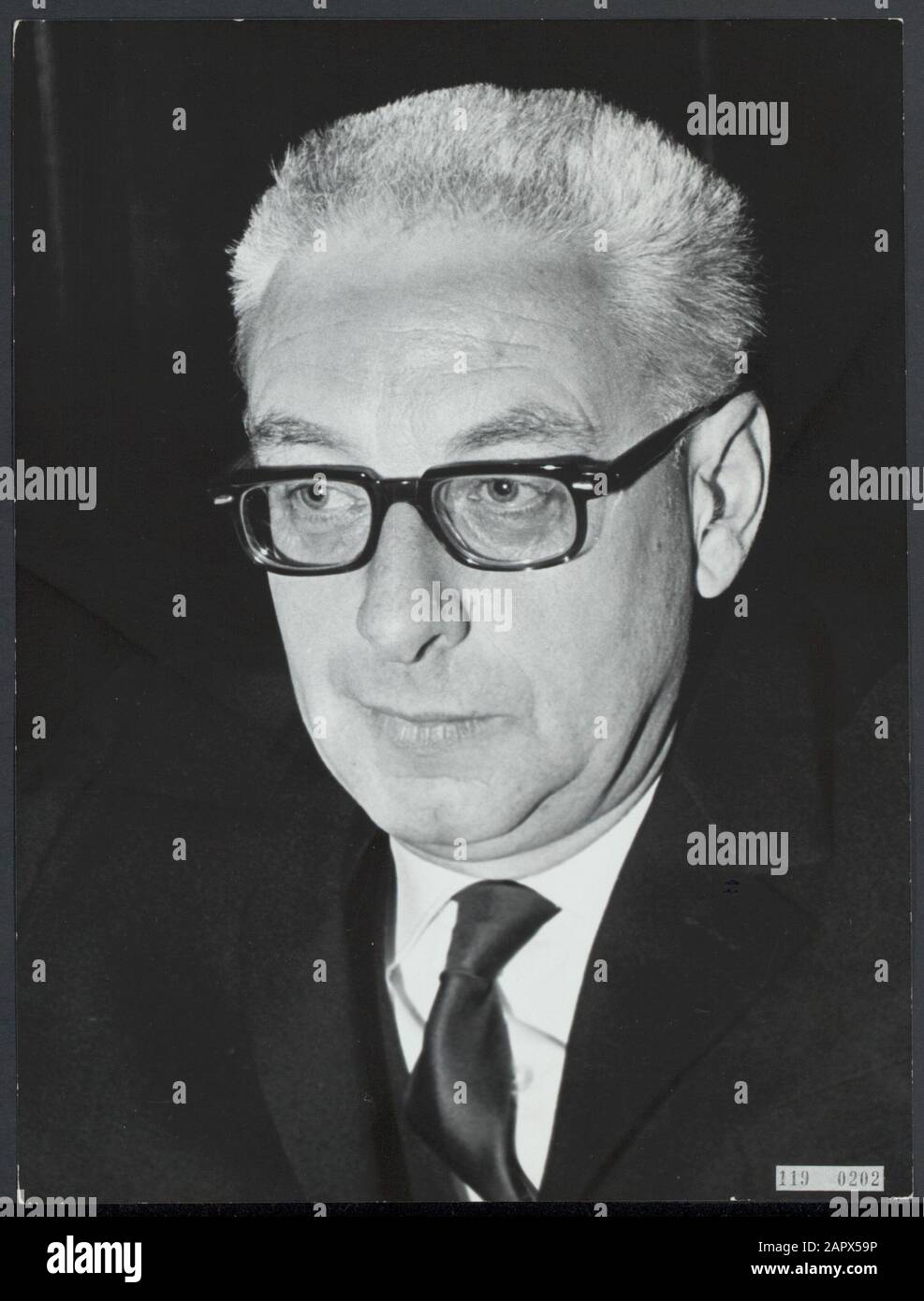 Doctor of economics hi-res stock photography and images - Alamy