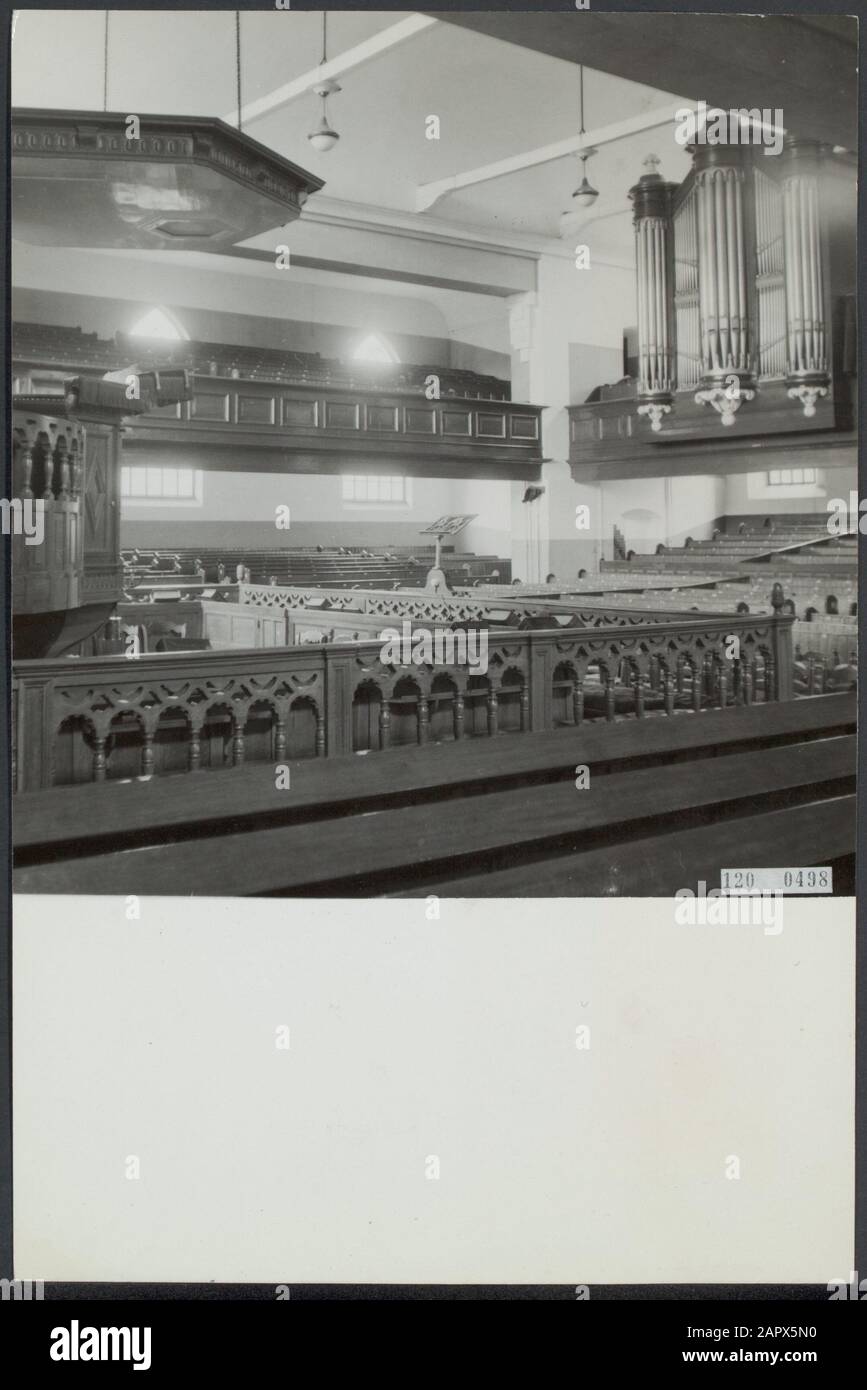 Second world war children and women hi-res stock photography and images ...