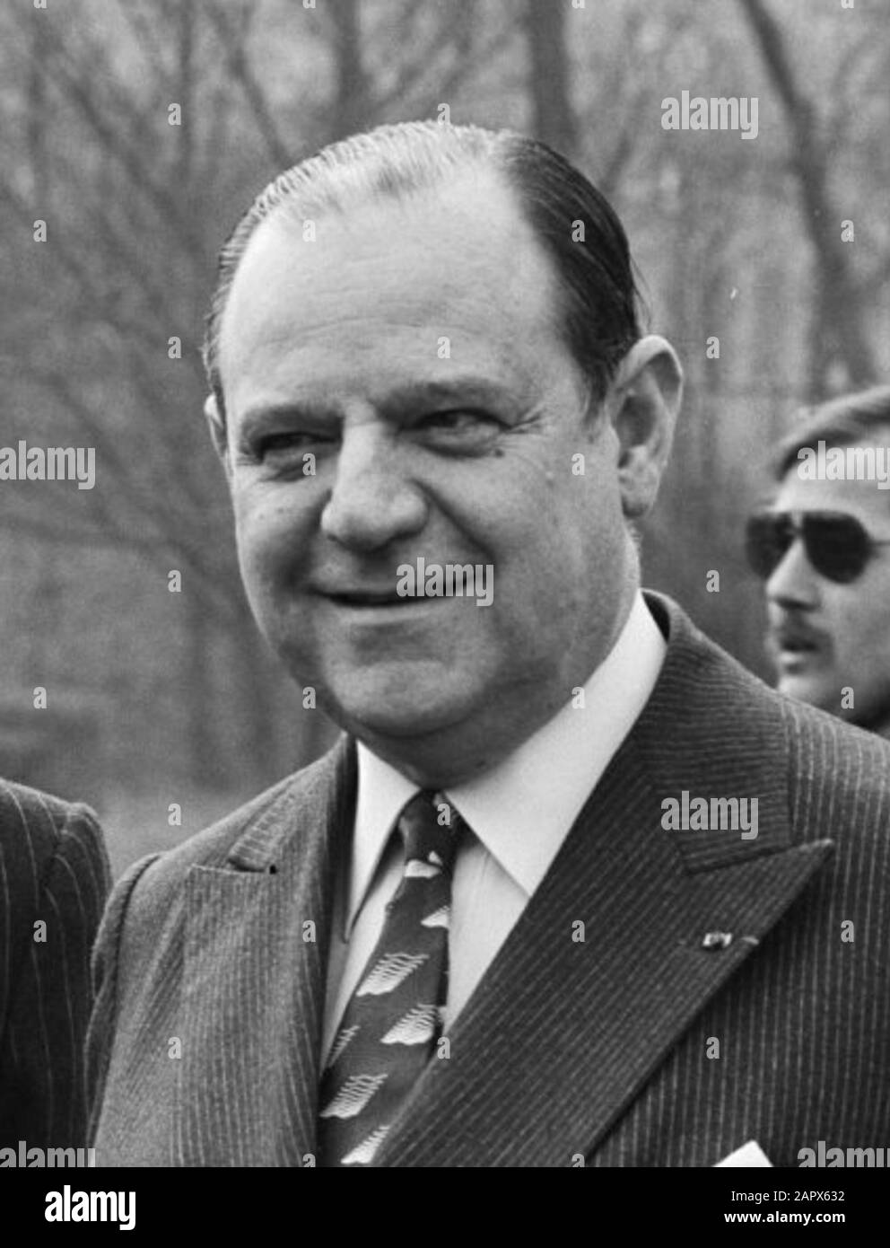 Spanish: Raymond Barre, 1980 Stock Photo - Alamy