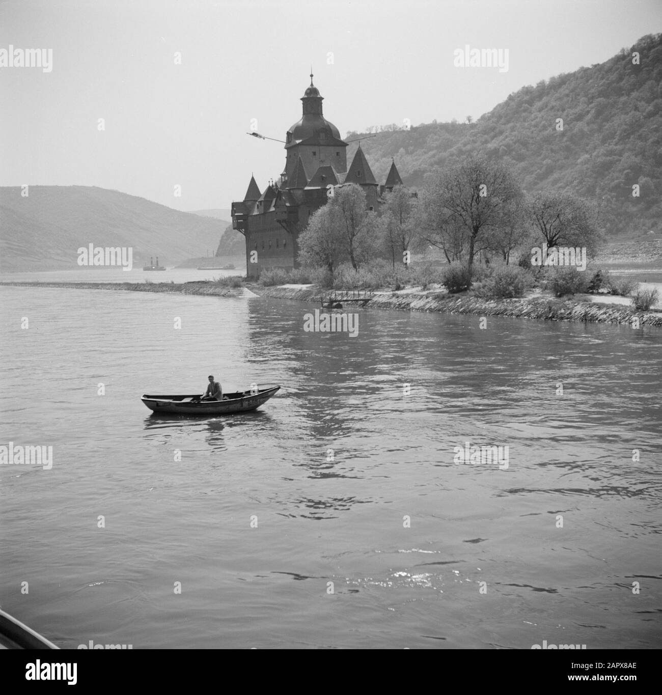 Rhine navigation, reportage from tug Damco 9: West Germany Rowing boat ...