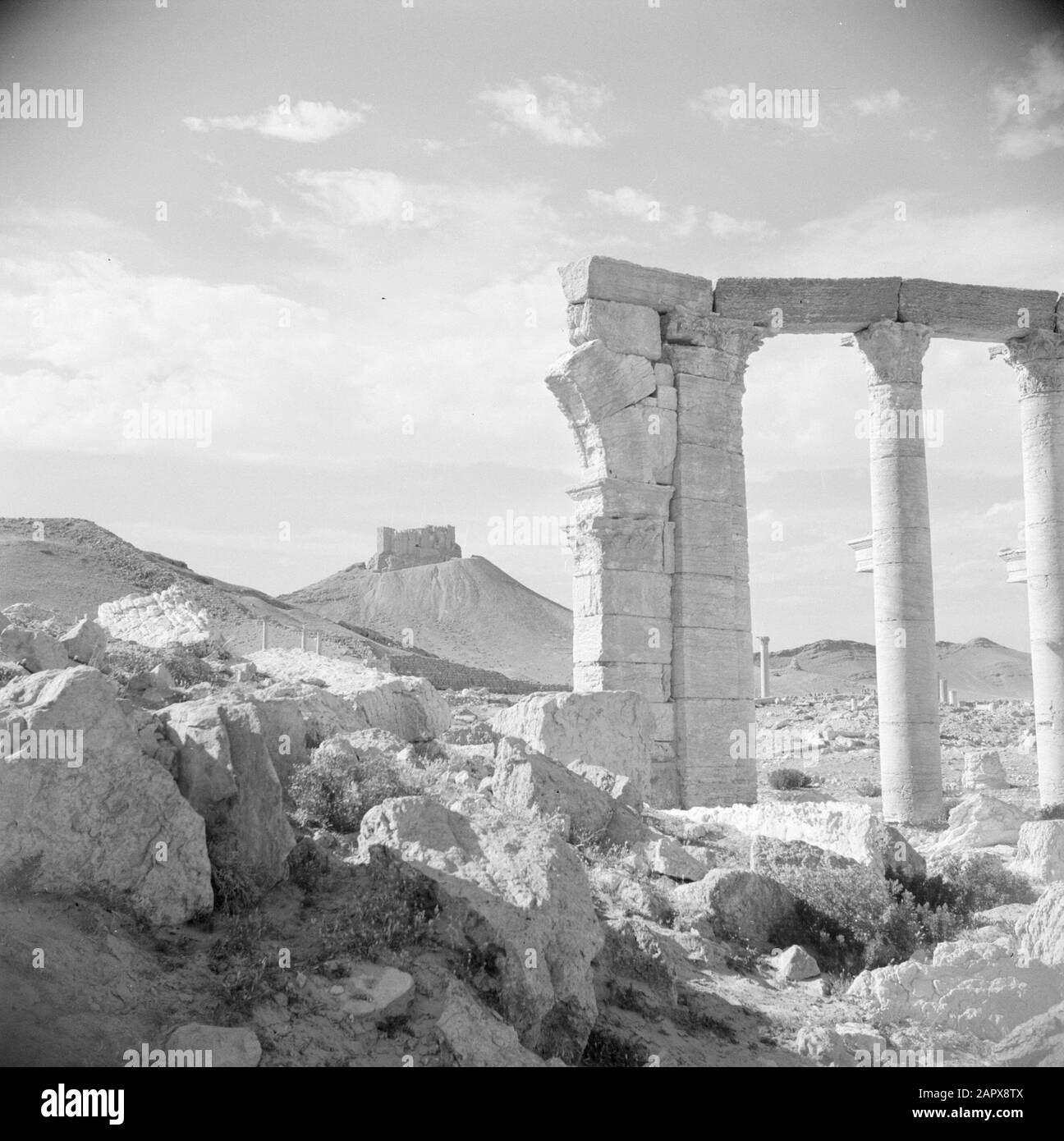 Forts ruins Black and White Stock Photos & Images - Alamy