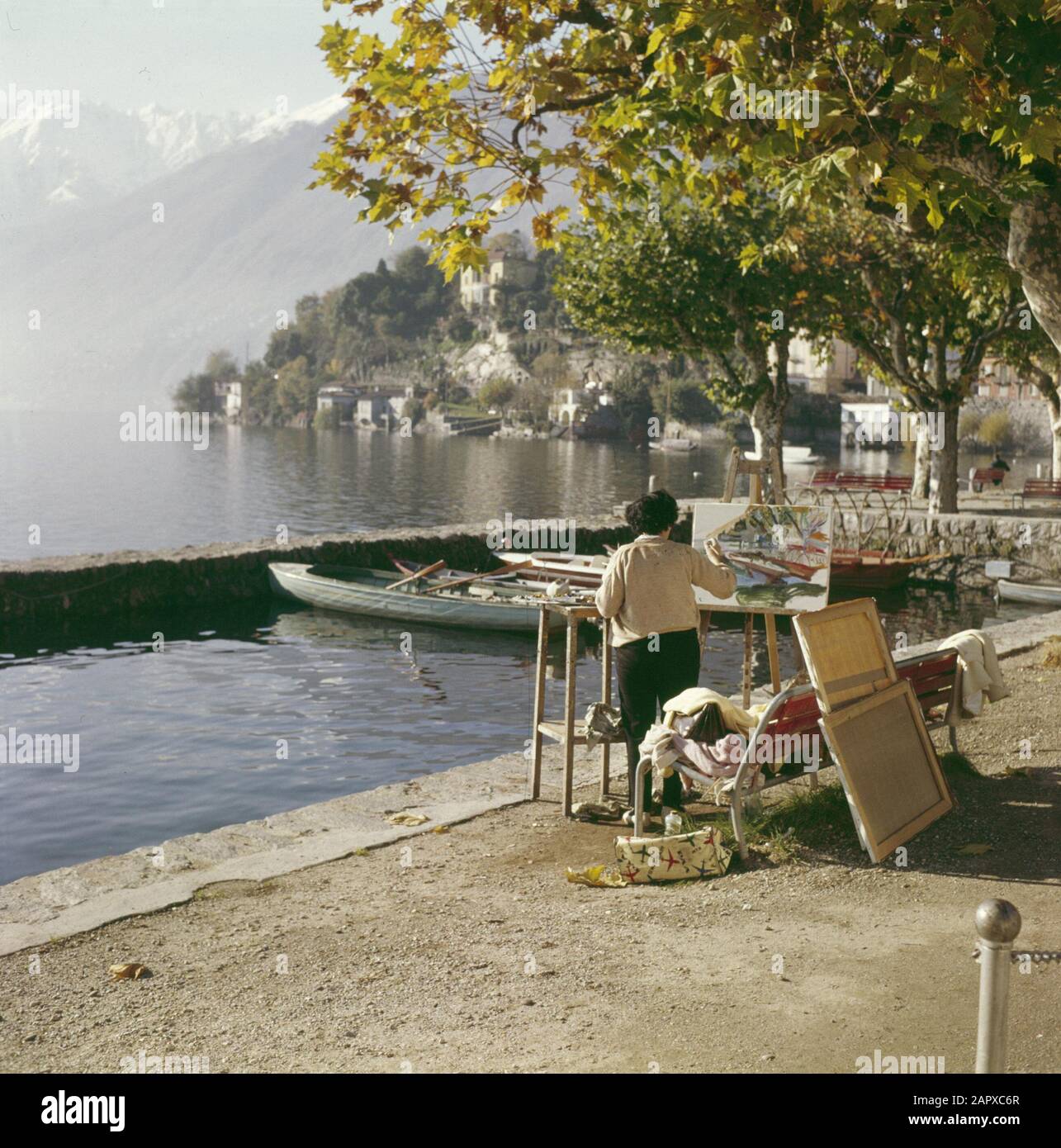 Work of living artists hi-res stock photography and images - Alamy