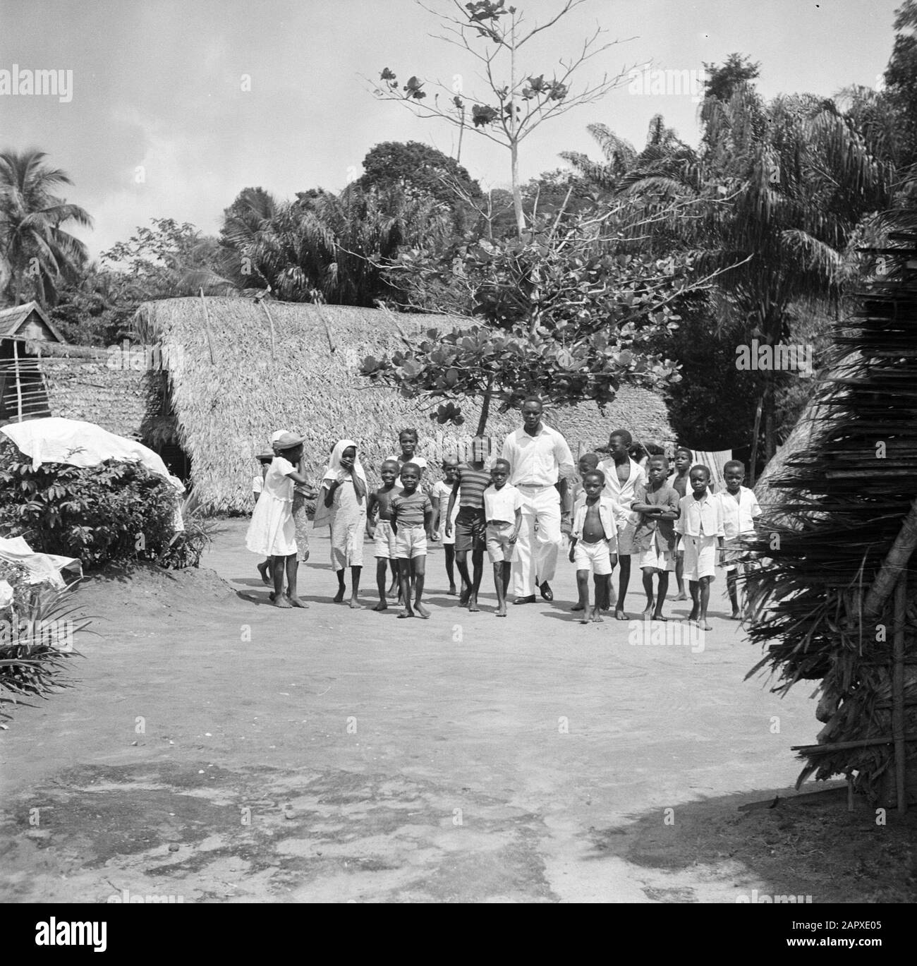 Travel to Suriname and the Netherlands Antilles Schoolchildren in a ...