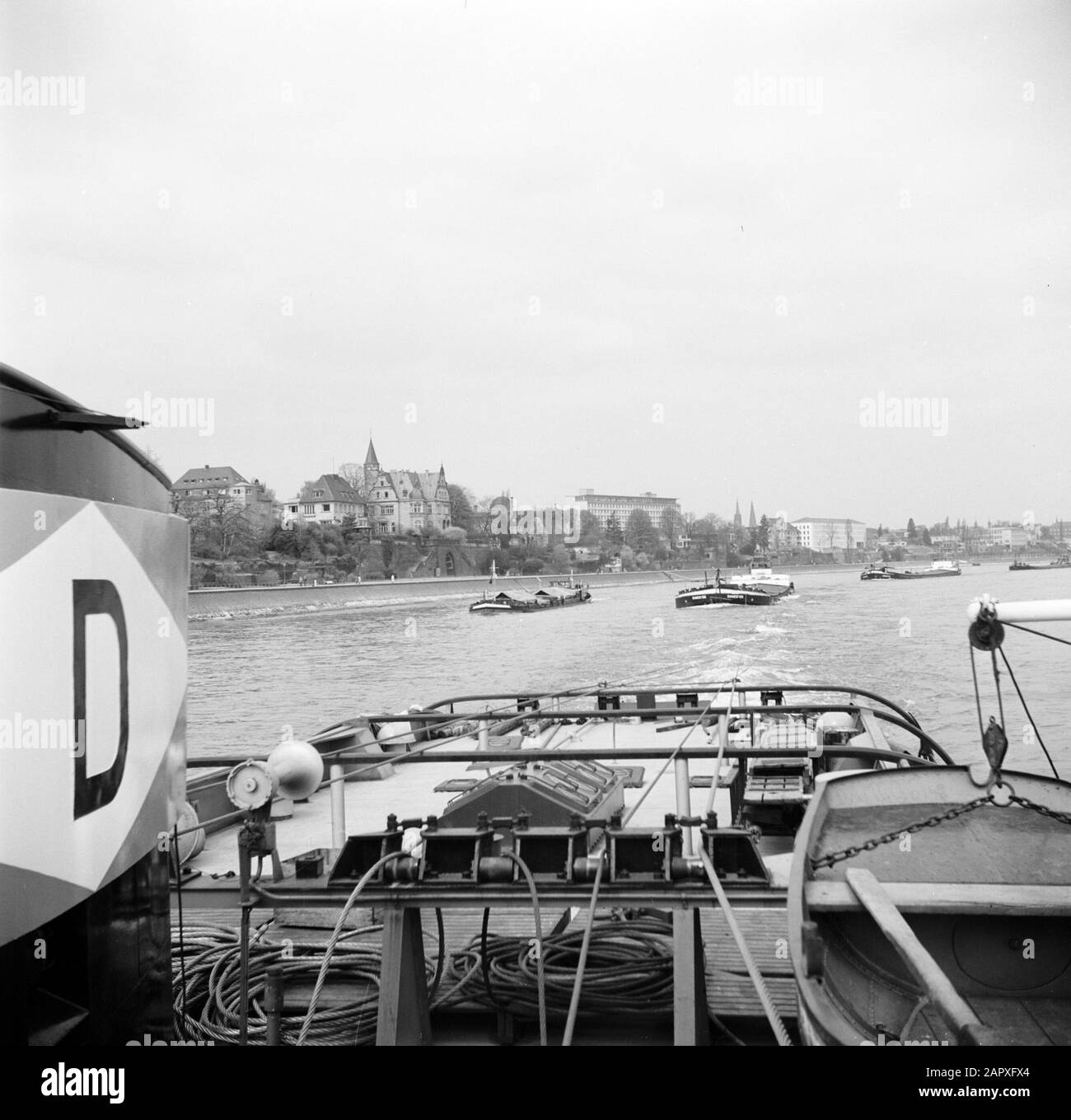 Rhine navigation, report from tugboat Damco 9: West Germany Drag the ...