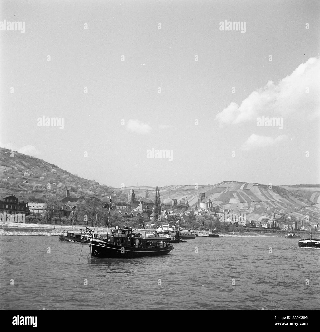 Rhine navigation, report from tugboat Damco 9: West Germany Sleper ...
